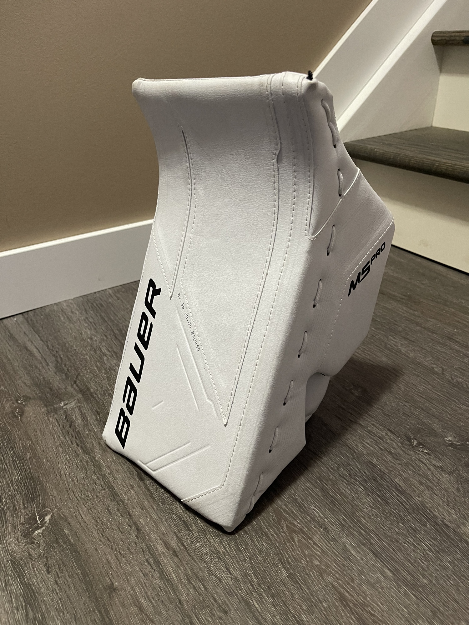 Bauer M5 Pro Goalie Blocker | SidelineSwap