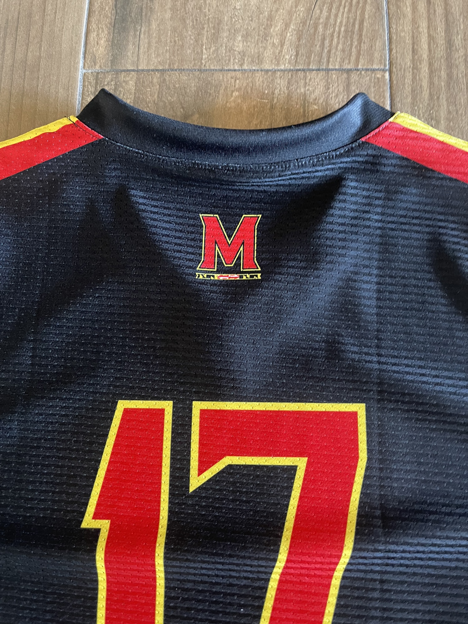 Under Armour Maryland Terrapins V-Neck Baseball Jersey Men's L ...