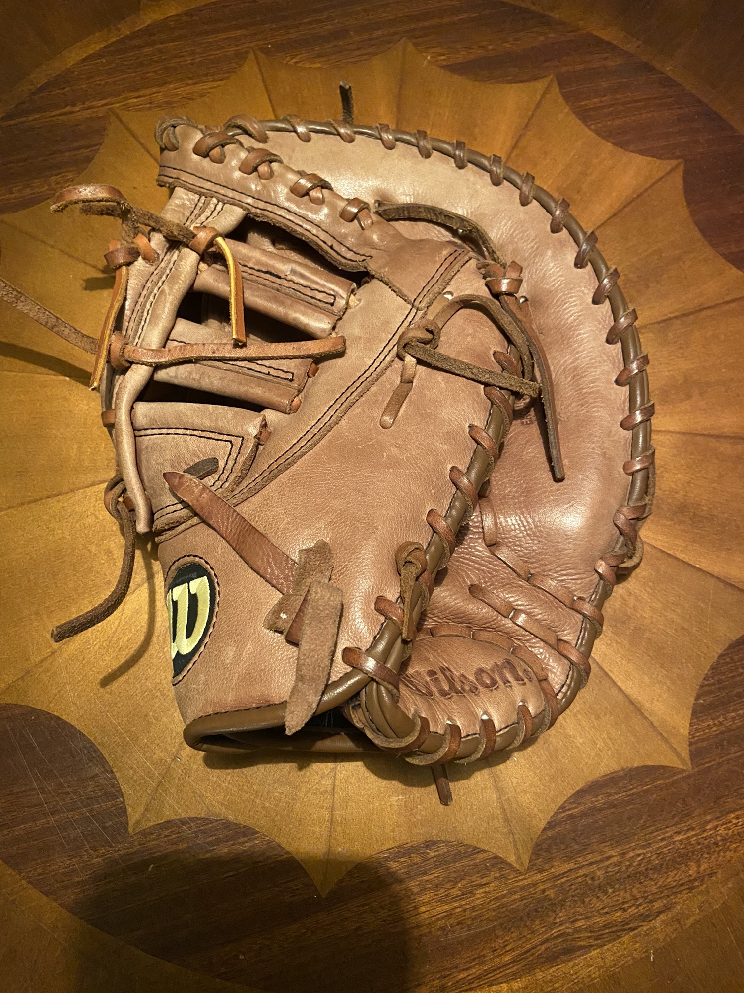 Wilson A800 First Base 12" Baseball Glove | SidelineSwap