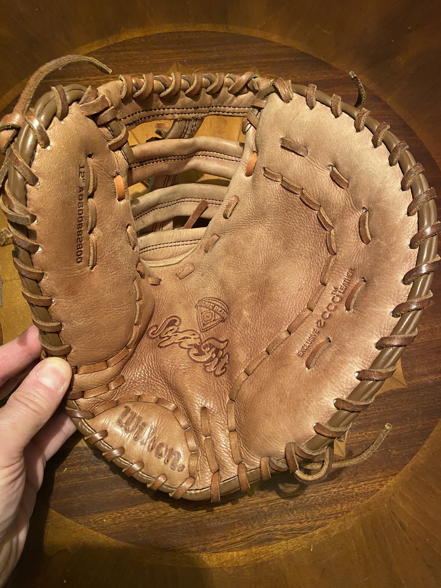 Wilson A800 First Base 12" Baseball Glove | SidelineSwap