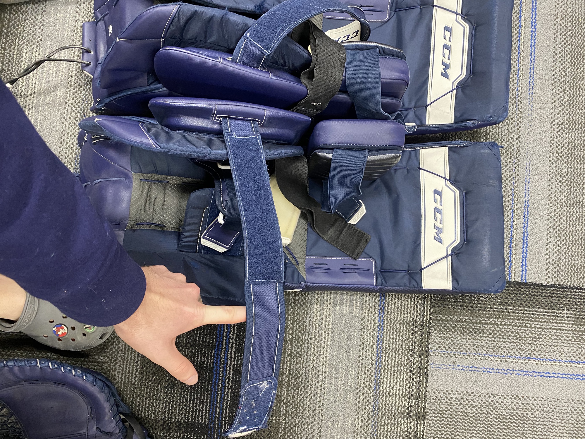 Navy CCM Axis Full Set | SidelineSwap