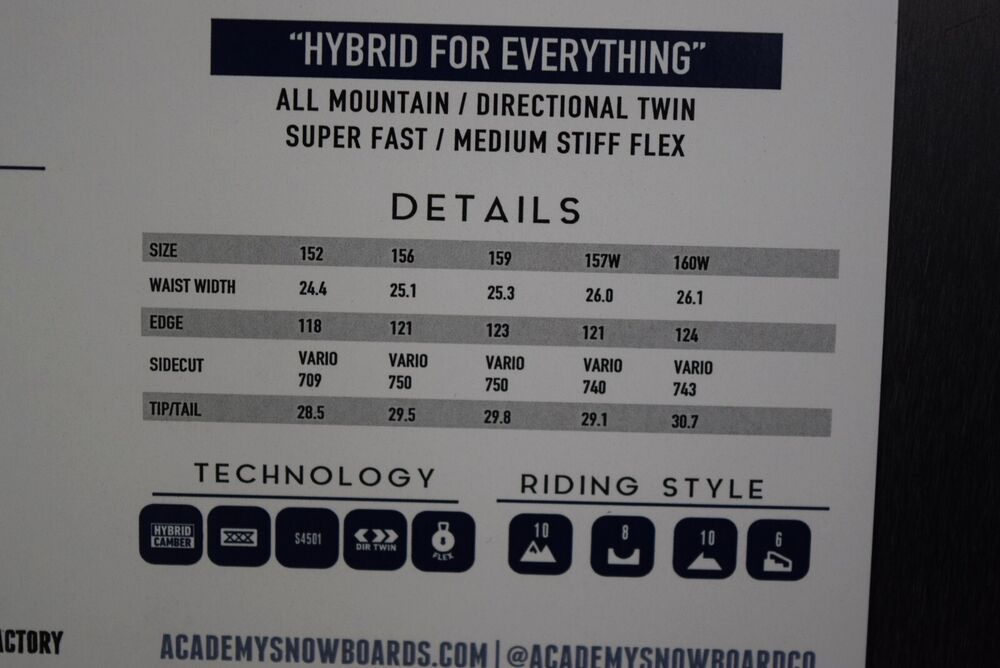 NEW ACADEMY TEAM SERIES SNOWBOARD SIZE 152 CM WITH NEW CHANRICH LARGE ...