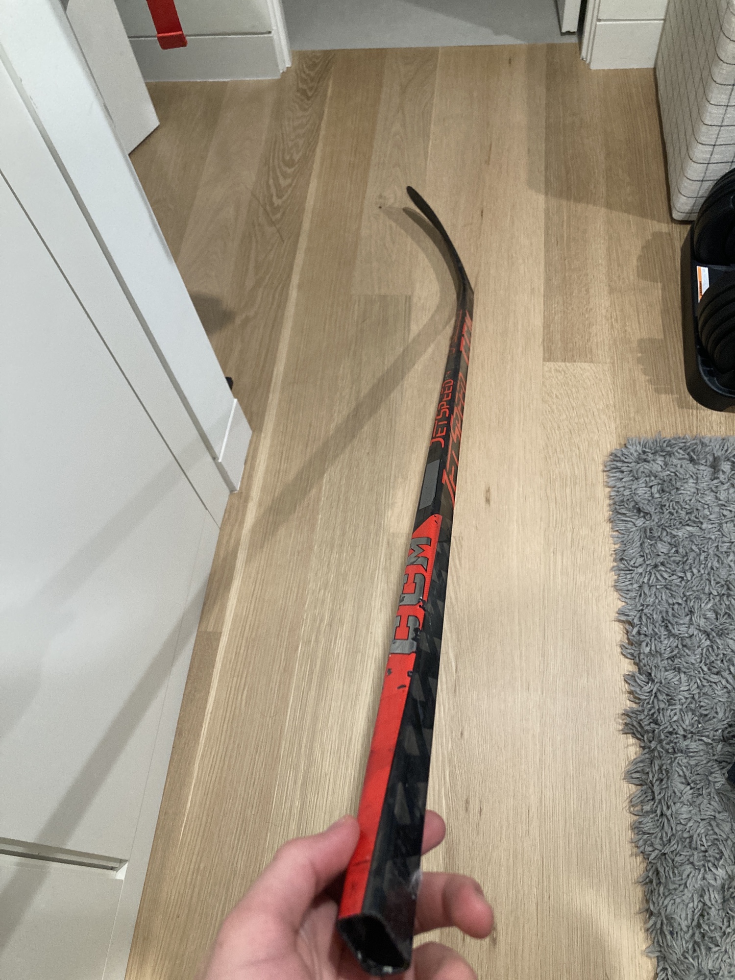Senior Right Handed P29 JETSPEED FT4 TEAM Hockey Stick | SidelineSwap