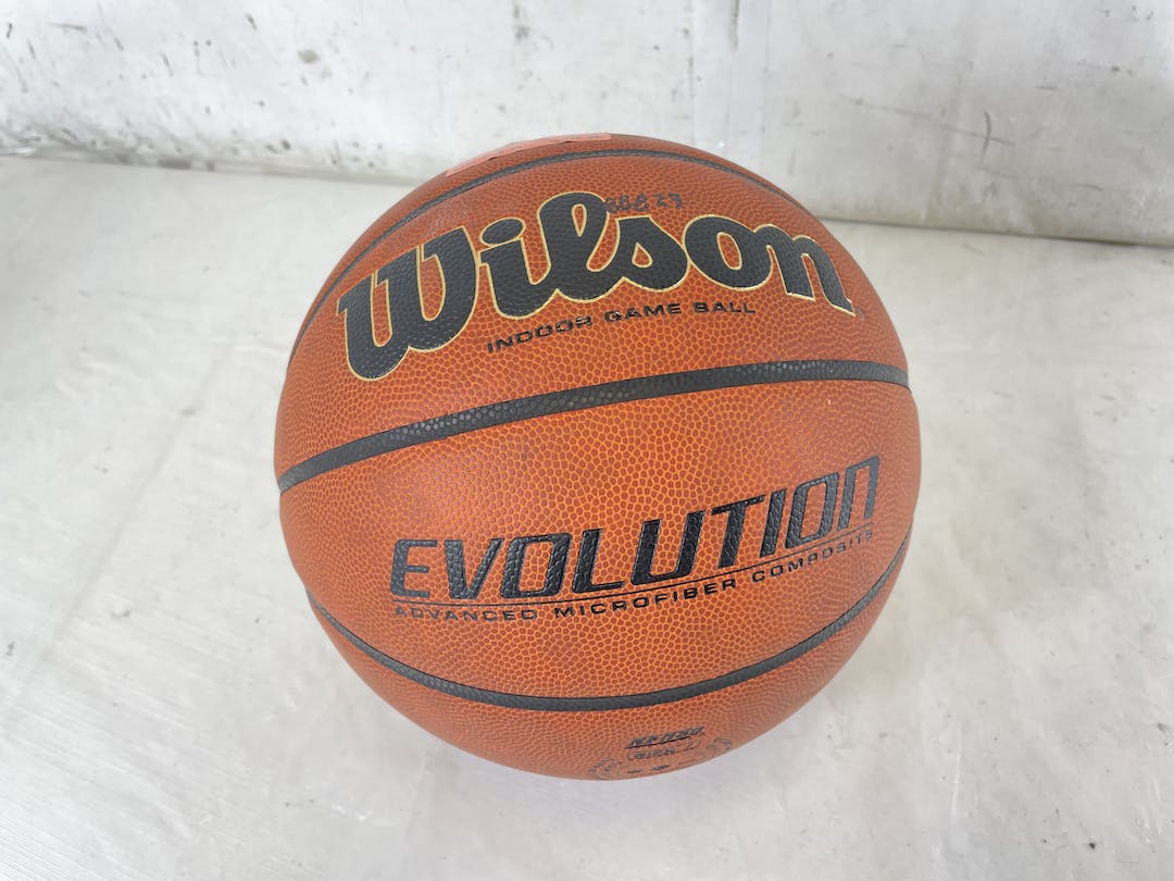 Used Wilson Evolution 29 1 2" Size 7 Nfhs Indoor Game Ball Basketball ...