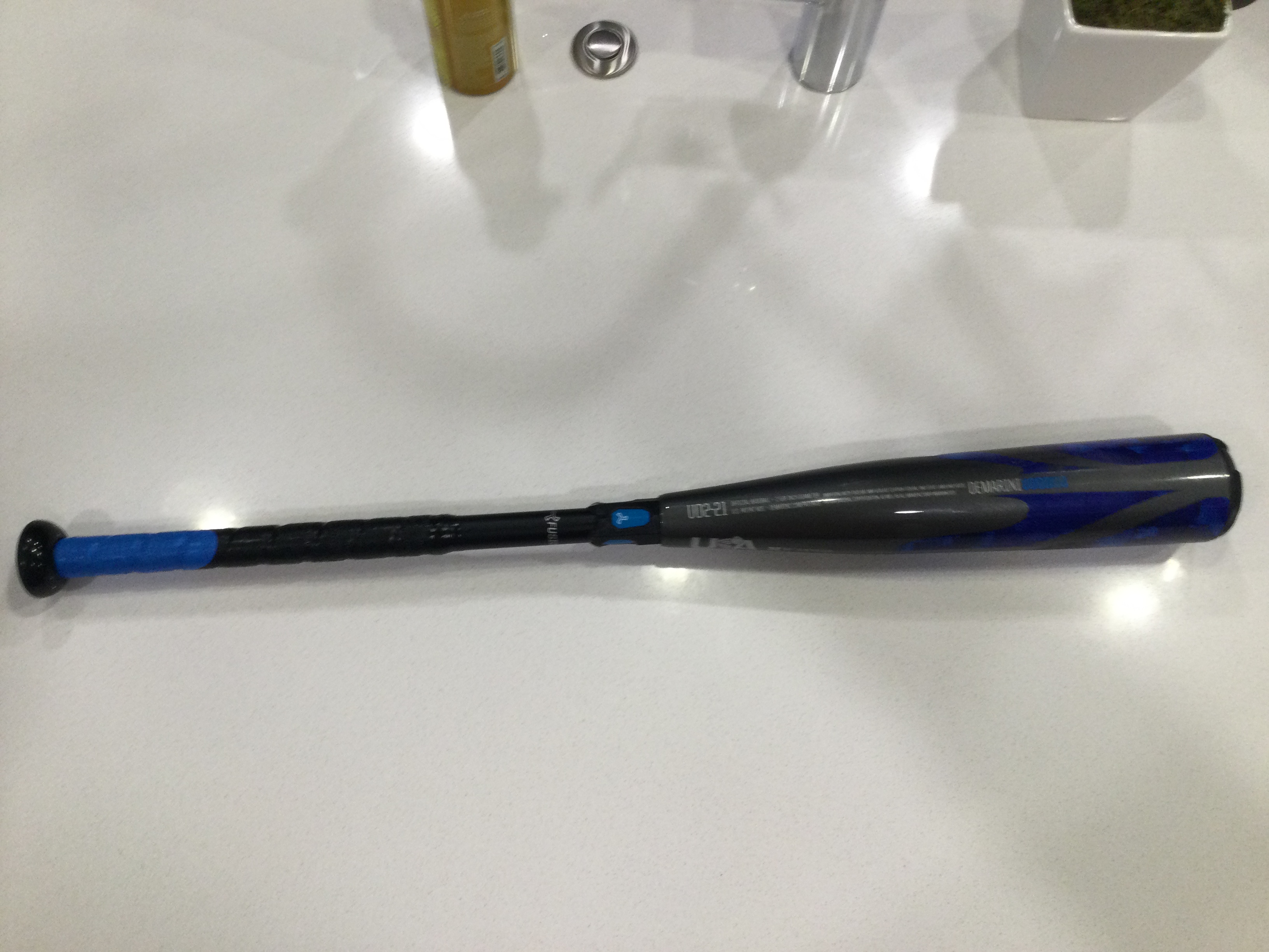 New 2021 DeMarini Composite Voodoo Bat (-9) 19 oz 28" | SidelineSwap