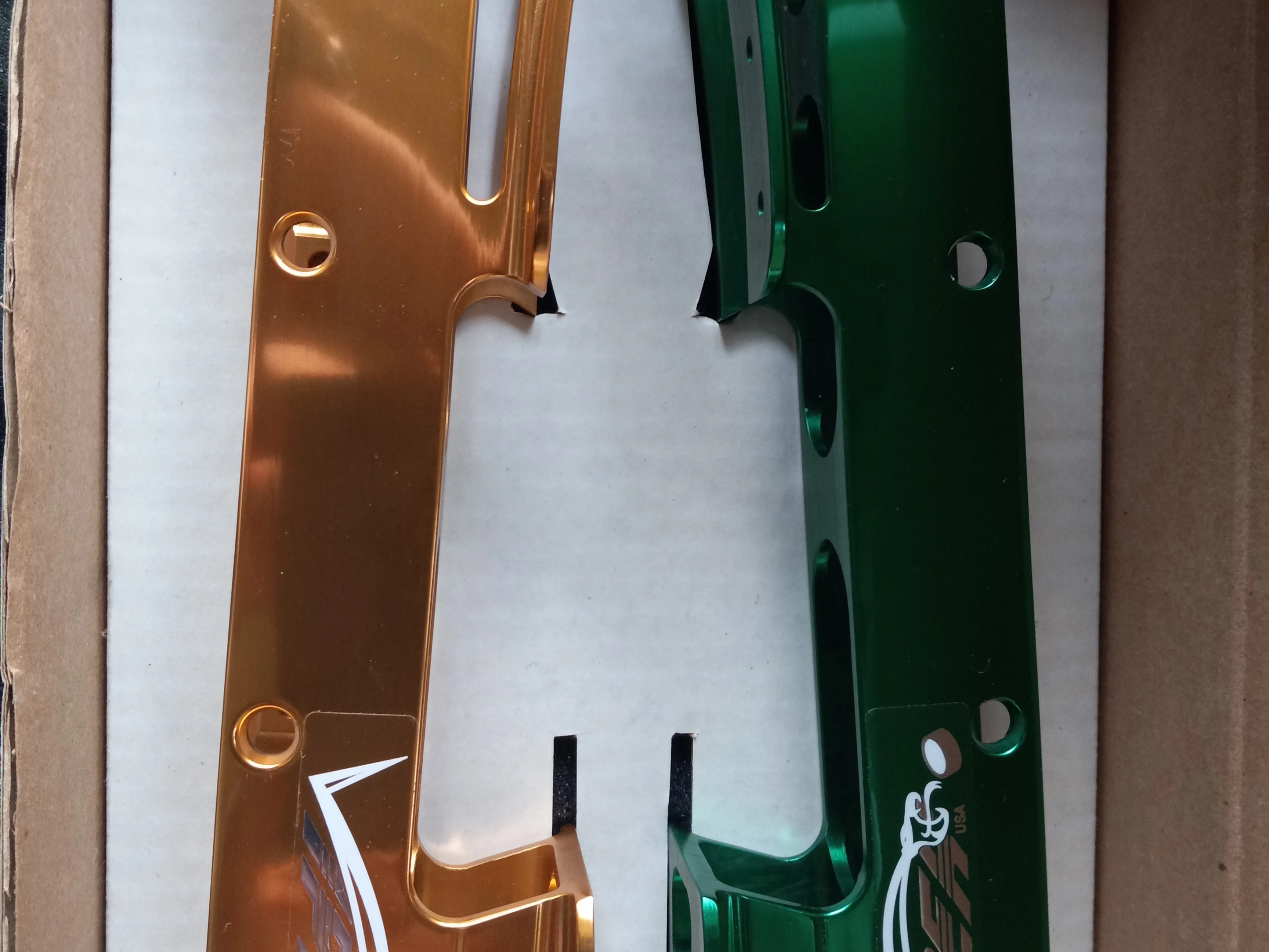 *2 UNIQUE VIPER Inline Hockey Chassis Frames (one pair) VERY UNUSUAL ...