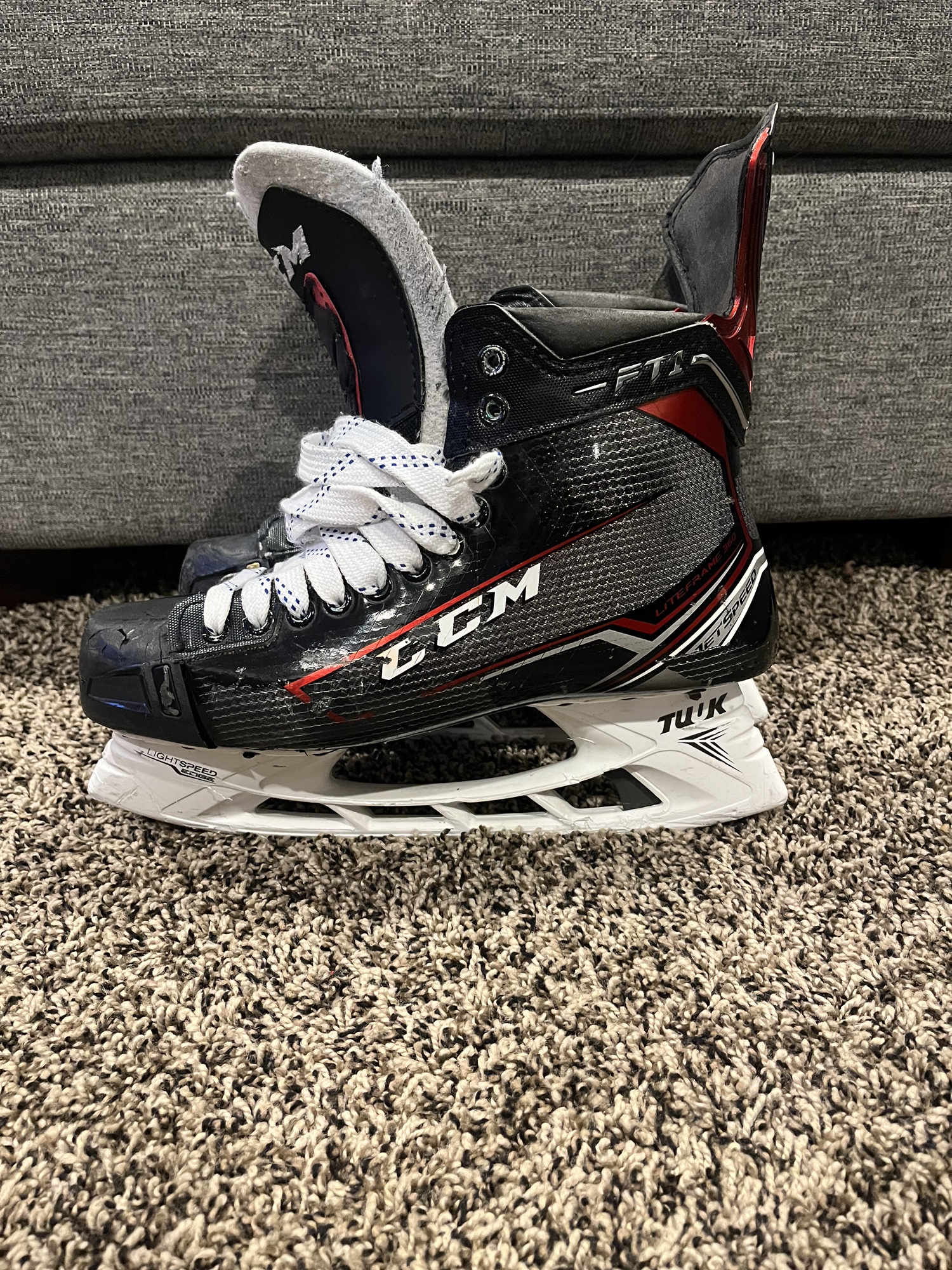 CCM Pro JetSpeed FT1 Hockey Skates | SidelineSwap