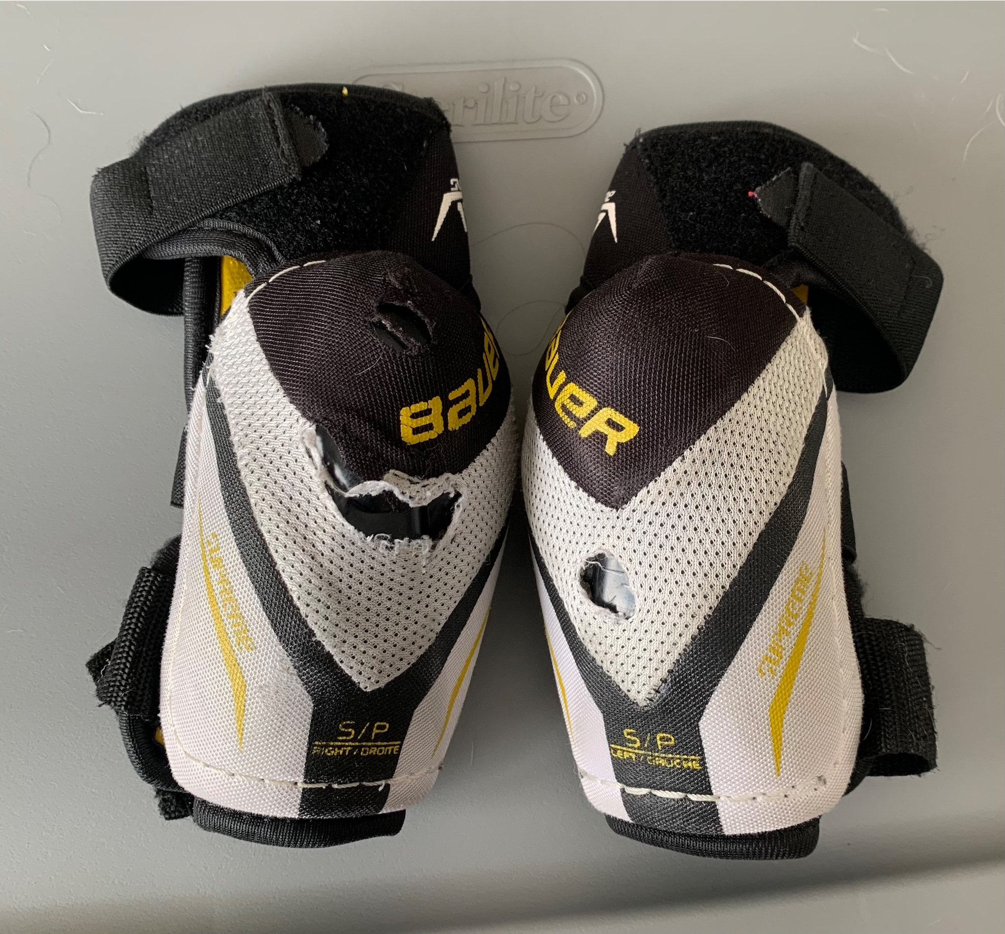 bauer jr supreme 150 small elbow pads | SidelineSwap