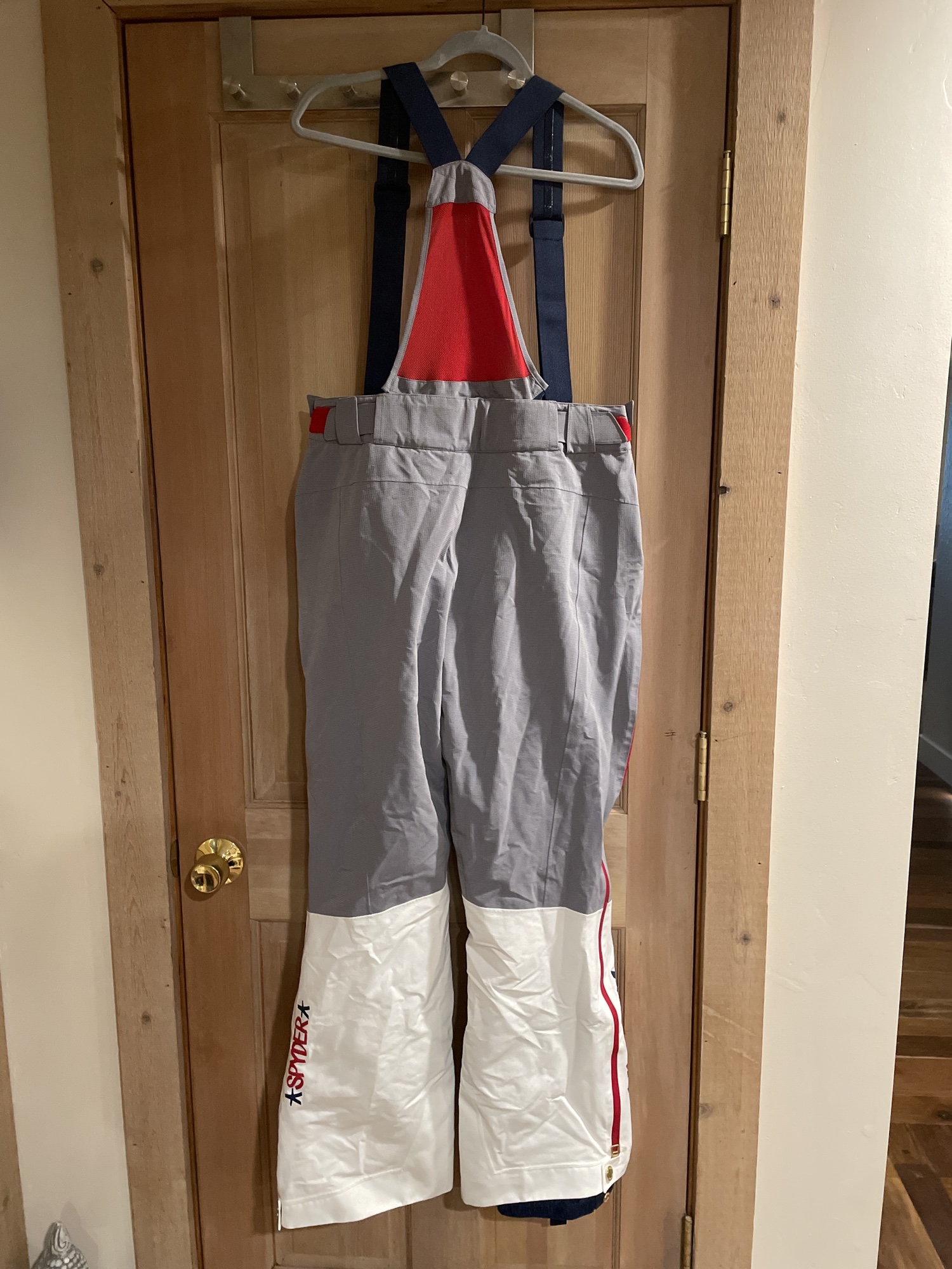 Gray New Adult Unisex Olympic Spyder Pants | SidelineSwap