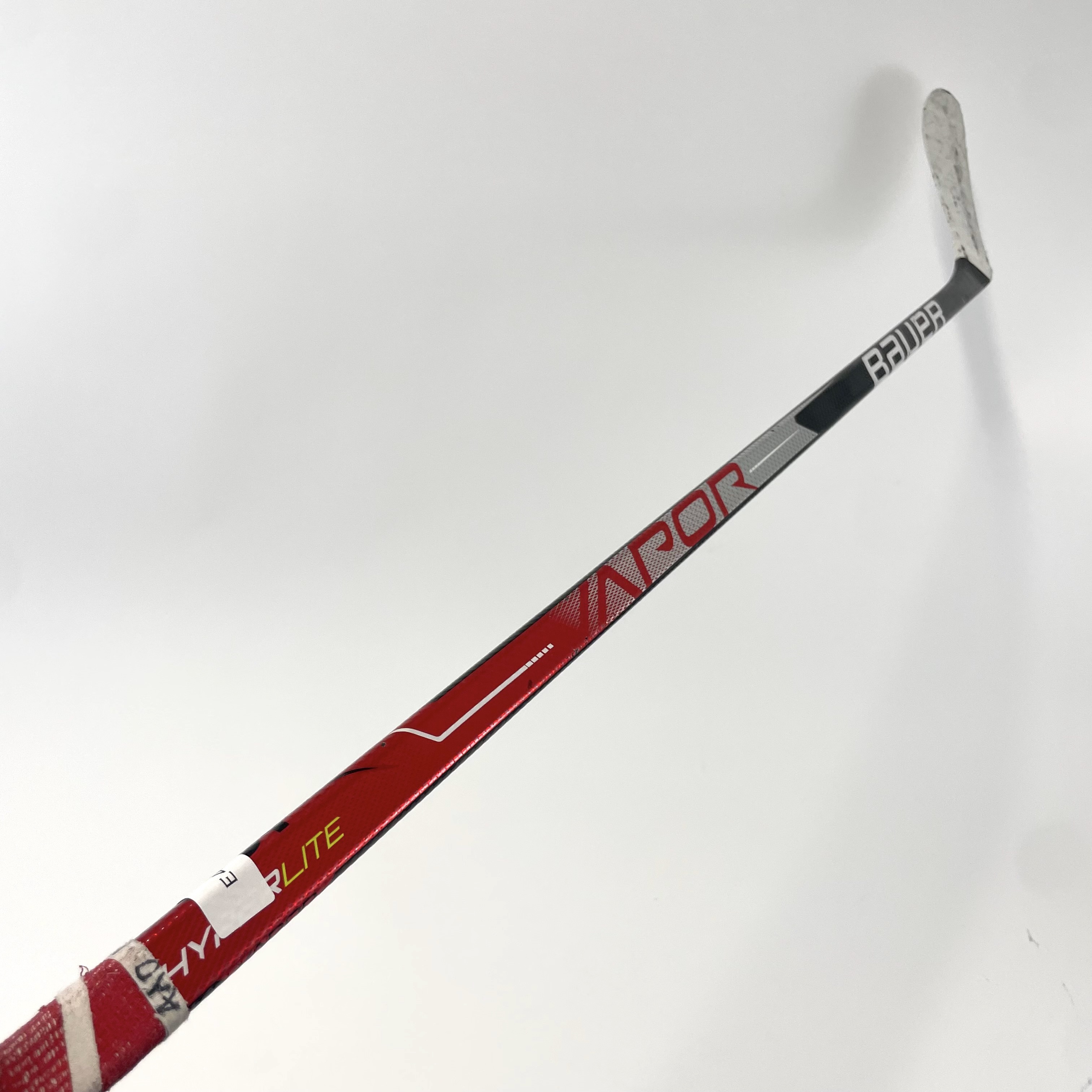 Used Left Handed Red Bauer Vapor Hyperlite P28 Curve 65 Flex Grip ...