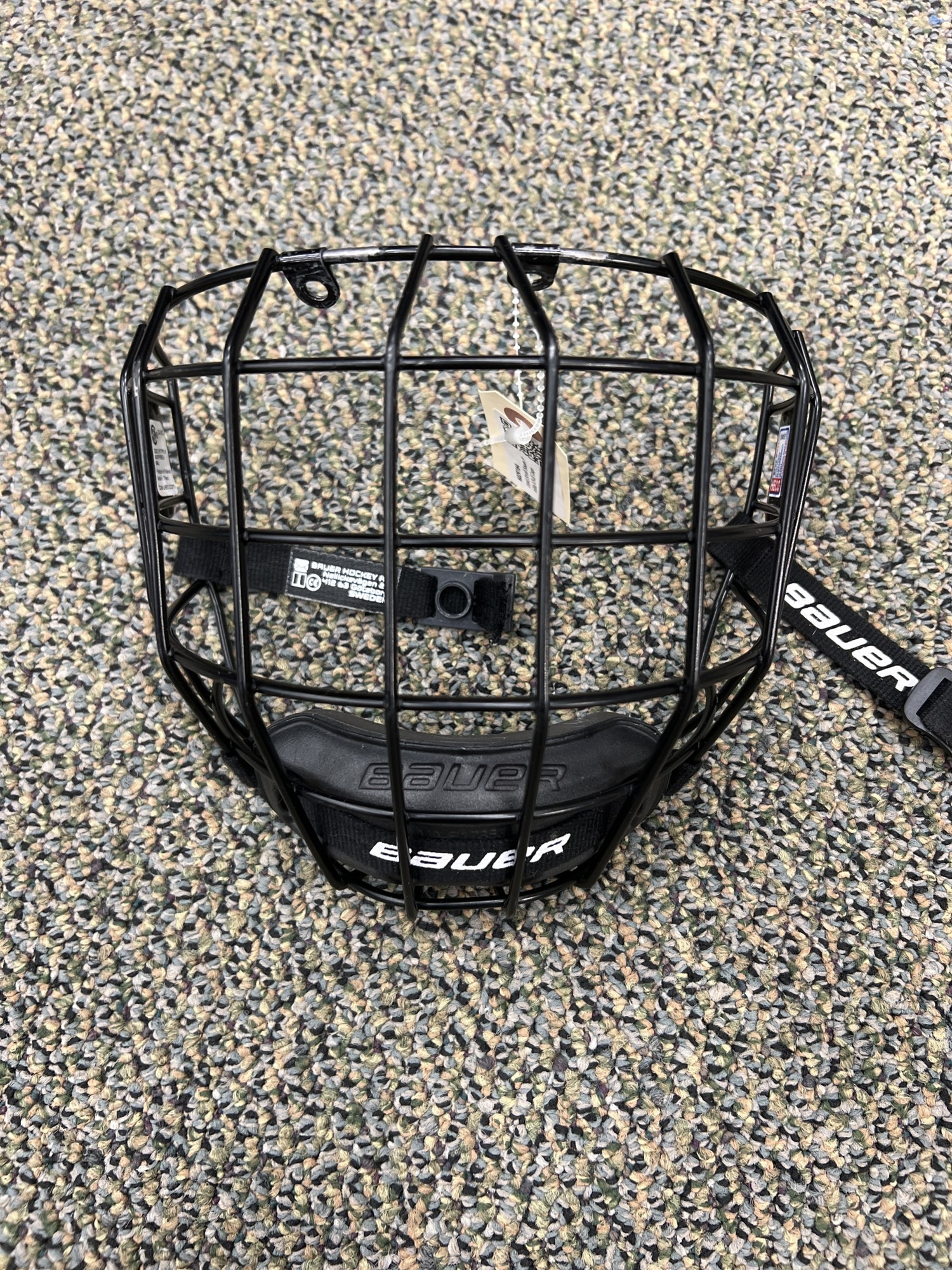 Used Small Bauer Profile II Full Cage | SidelineSwap