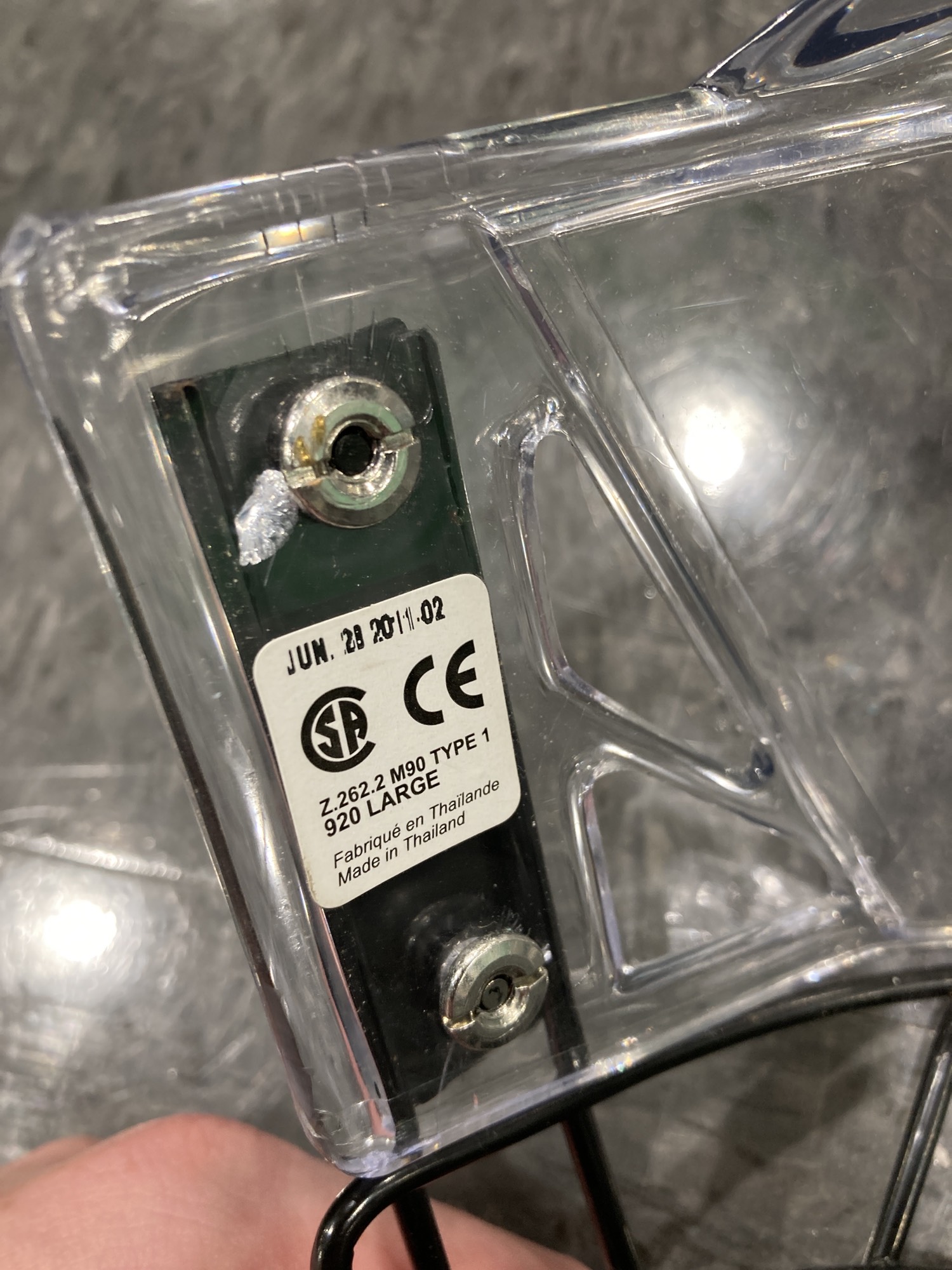 Large Bauer 920 L/L Cage, Shield | SidelineSwap