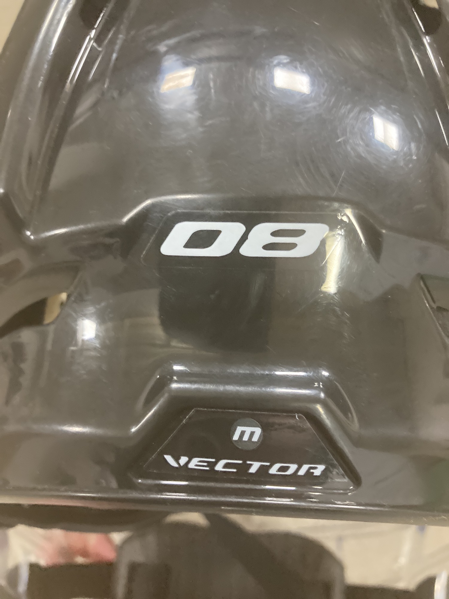 Used Medium CCM Vector V08 Helmet | SidelineSwap