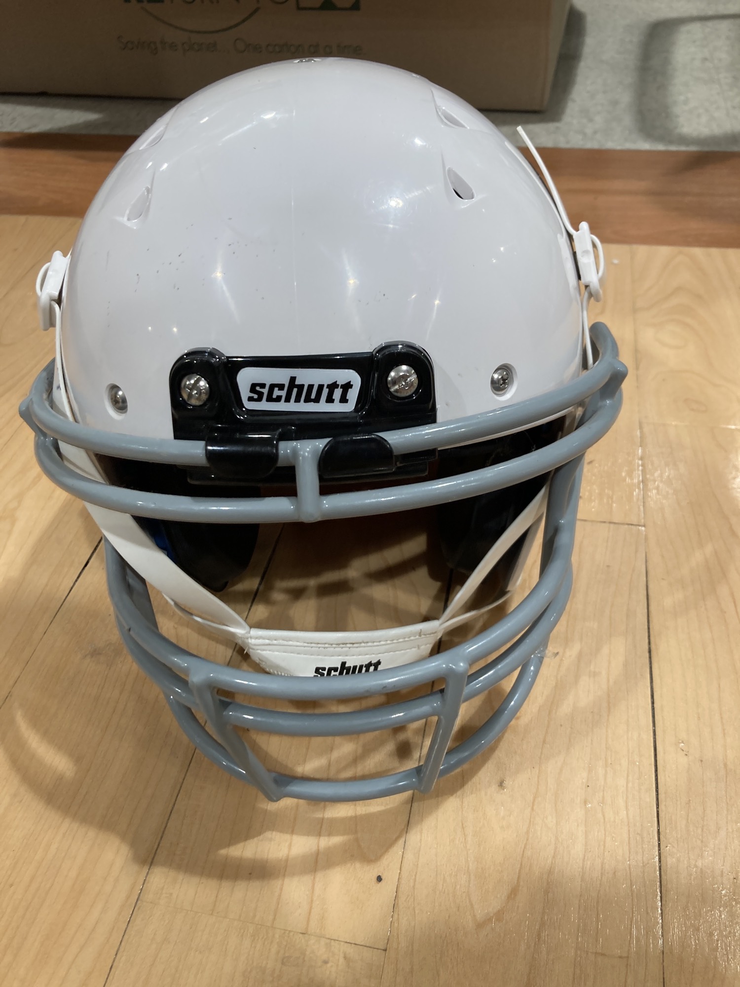 Used Small Schutt recruit hybrid Helmet | SidelineSwap