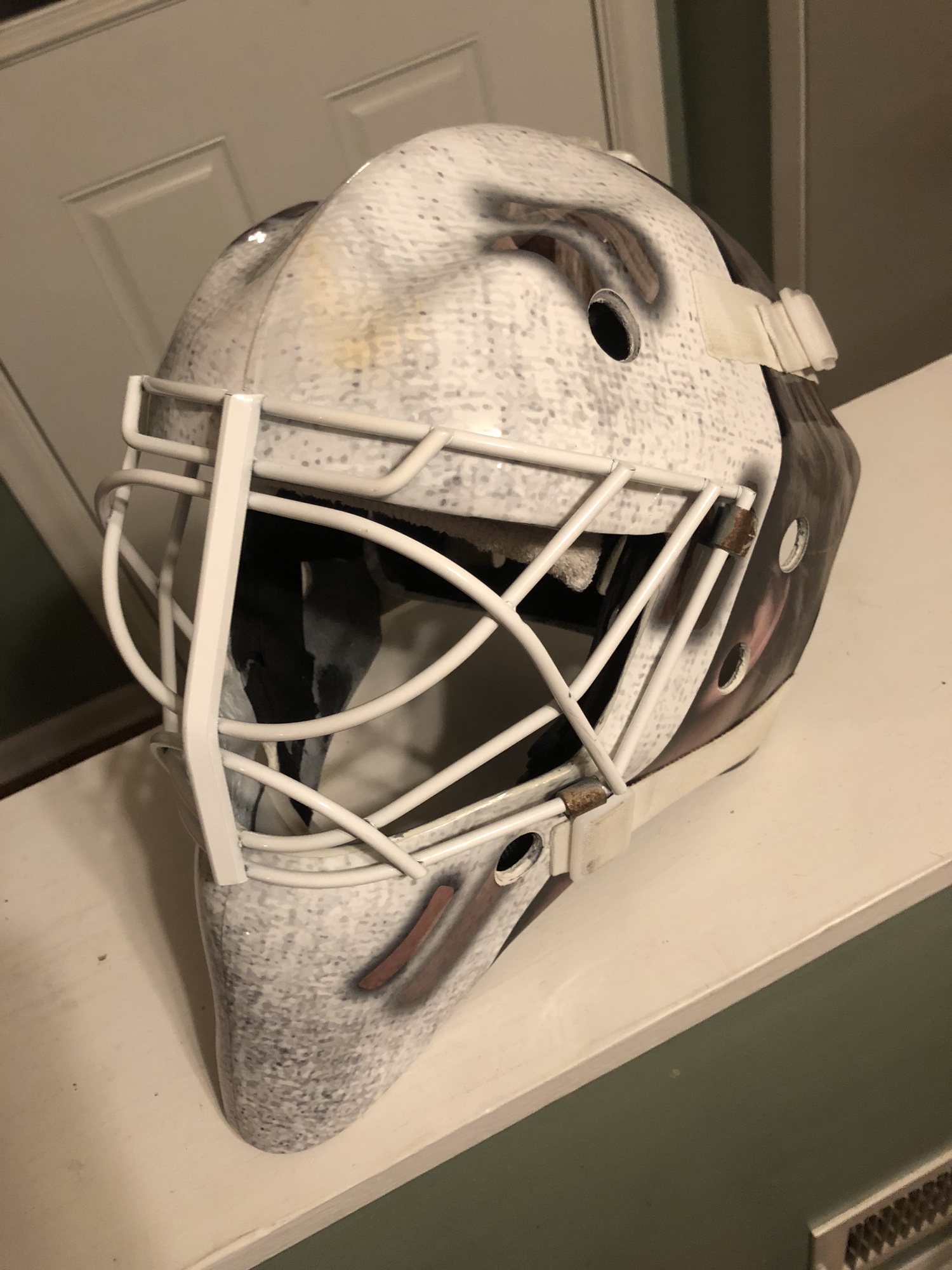 Used Vaughn Pro choice Goalie Mask | SidelineSwap