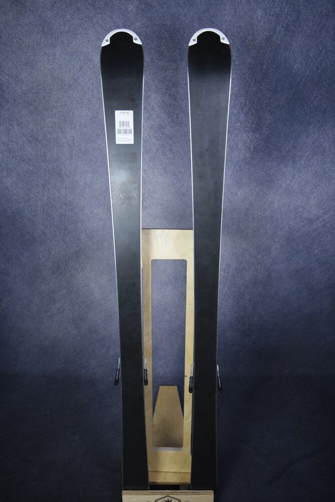 NEW VOLKL FLAIR JR SKIS SIZE 140 CM WITH MARKER BINDINGS | SidelineSwap