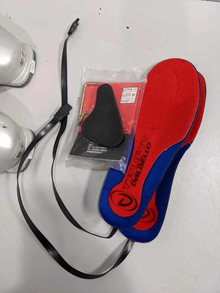 Dalbello Heating Inserts Size Mondo 24.5 - 25.5 Red Used Ski Boot ...