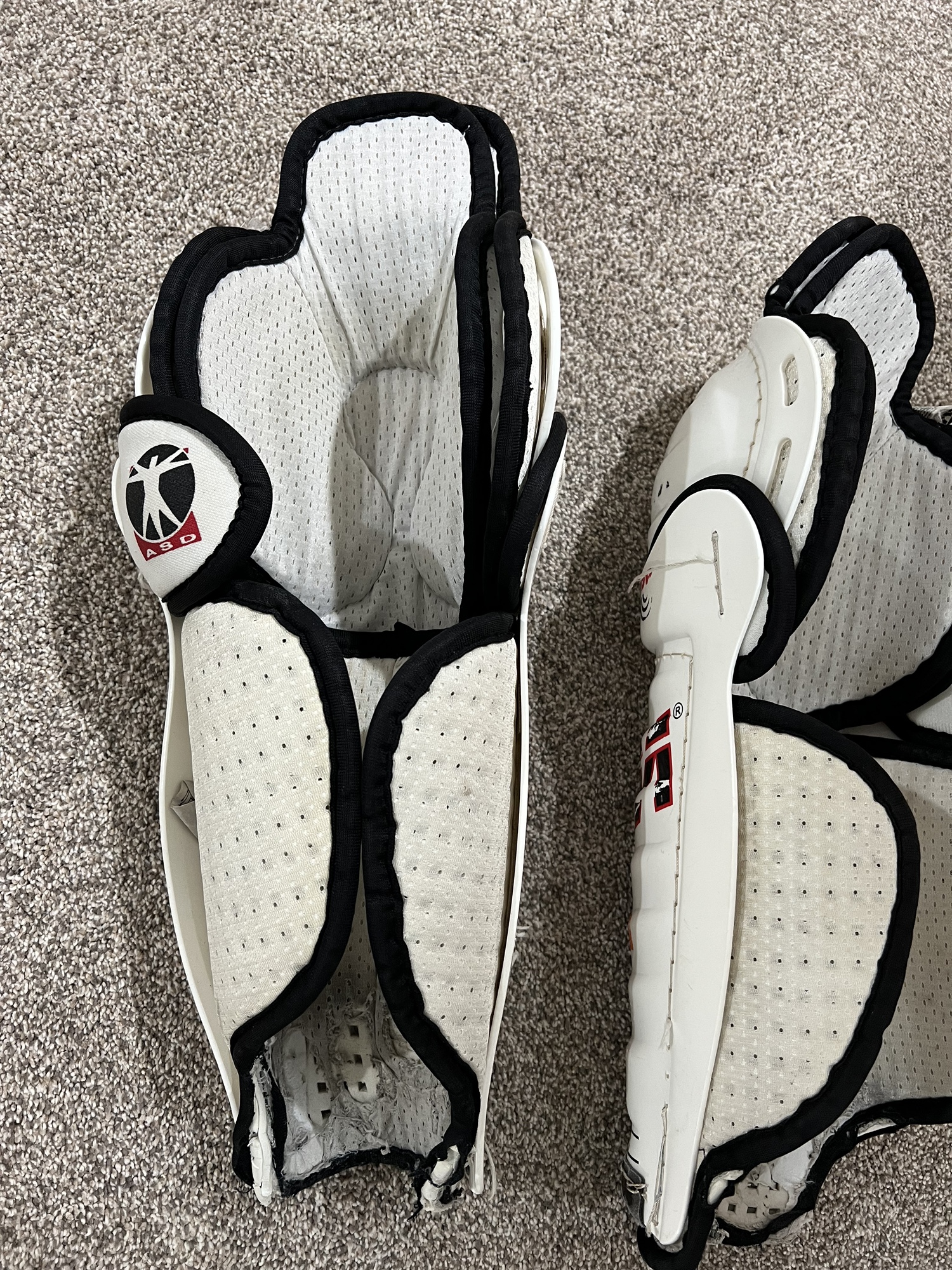 Jofa JDP 6060 14” Sr Shin Guards | SidelineSwap