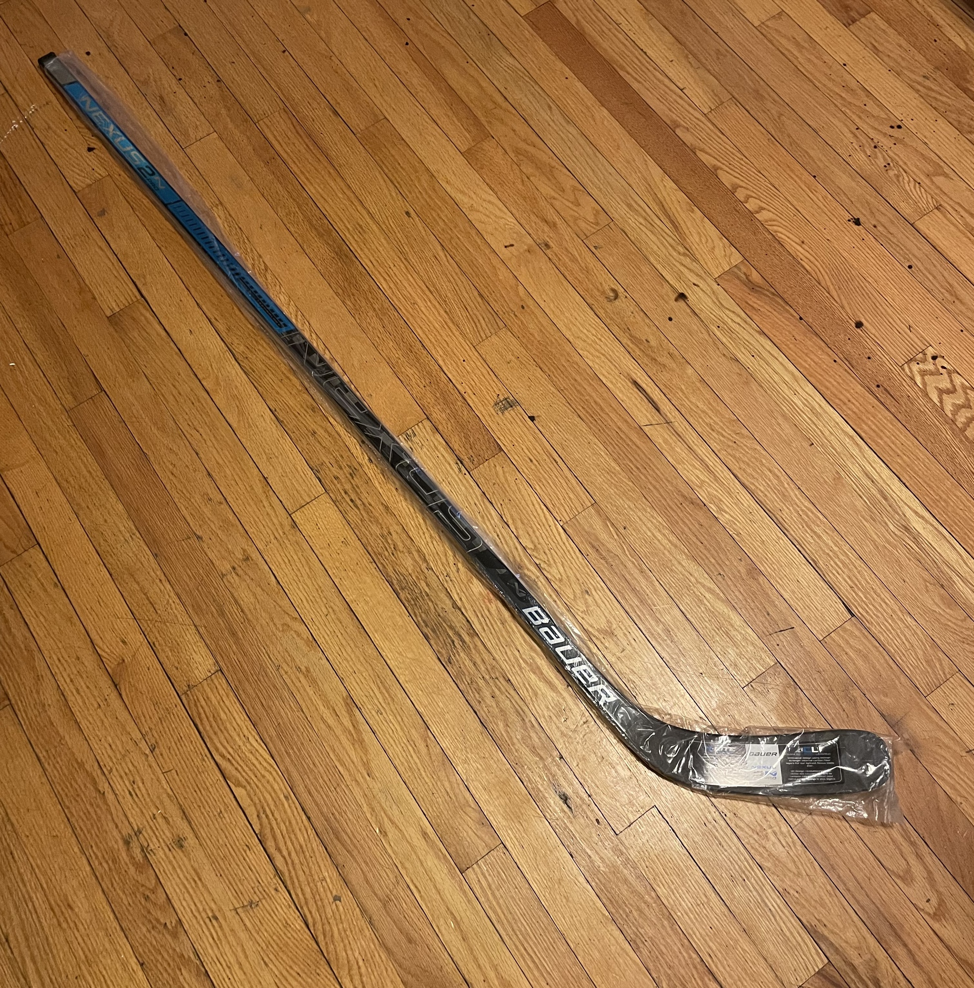 Intermediate Left Hand P88 Nexus 2N Pro Hockey Stick | SidelineSwap