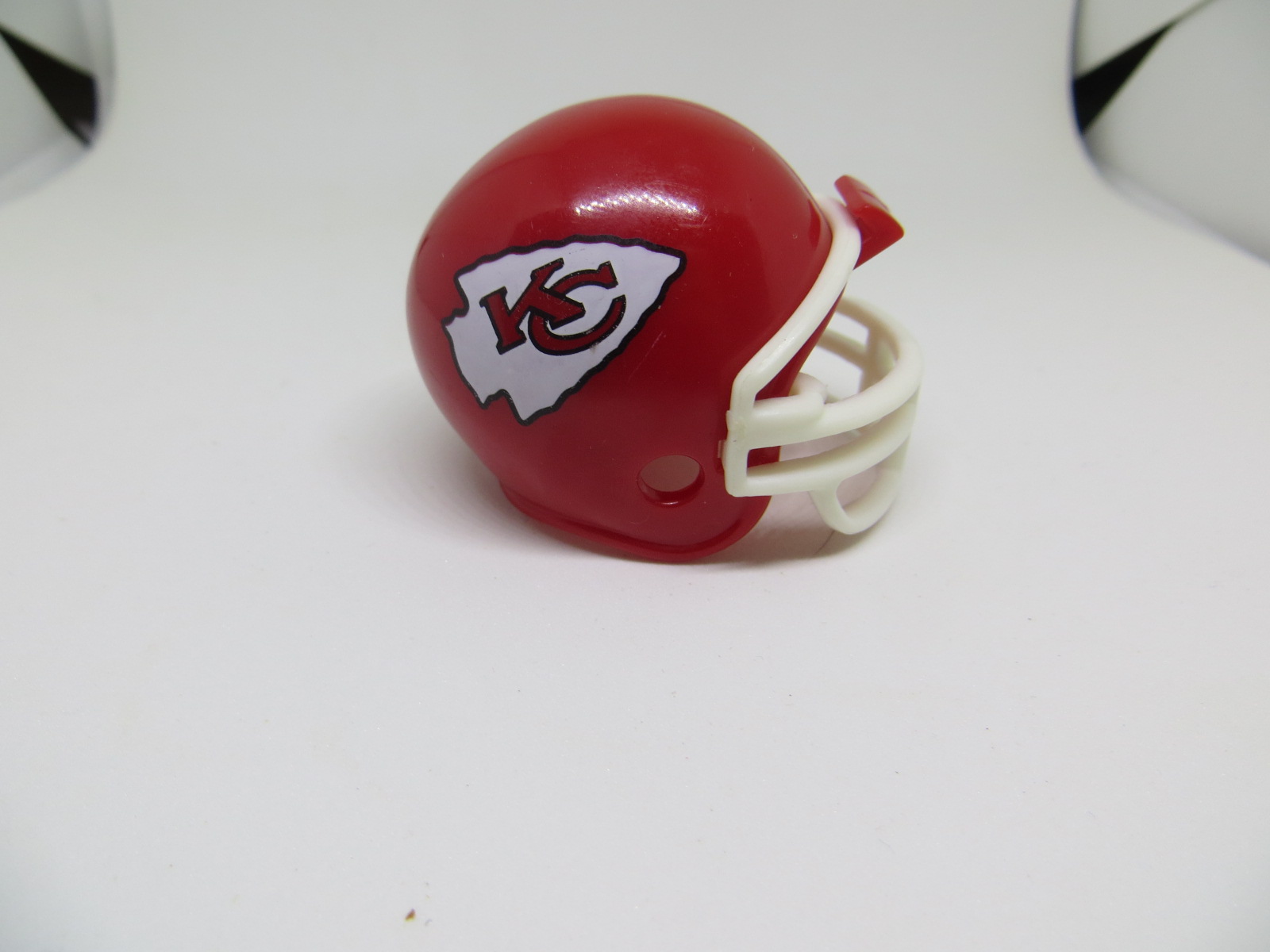 Miniature NFL Gumball Helmet - Kansas City Chiefs | SidelineSwap