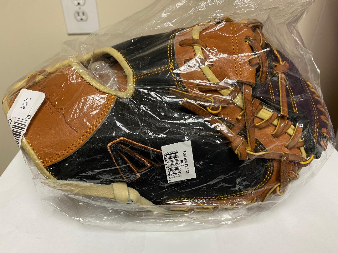 Brand New with Tags Easton Professional Collection Catcher Mitt 33.5 ...