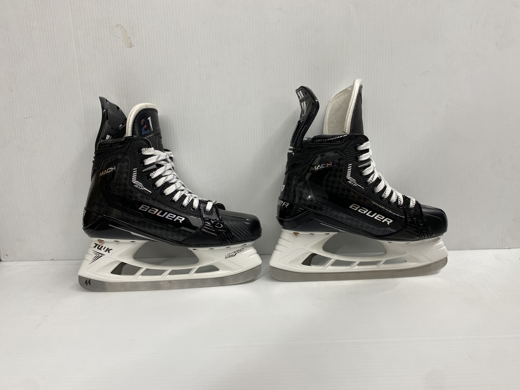 Bauer Supreme Mach Custom (Pro Made) | SidelineSwap