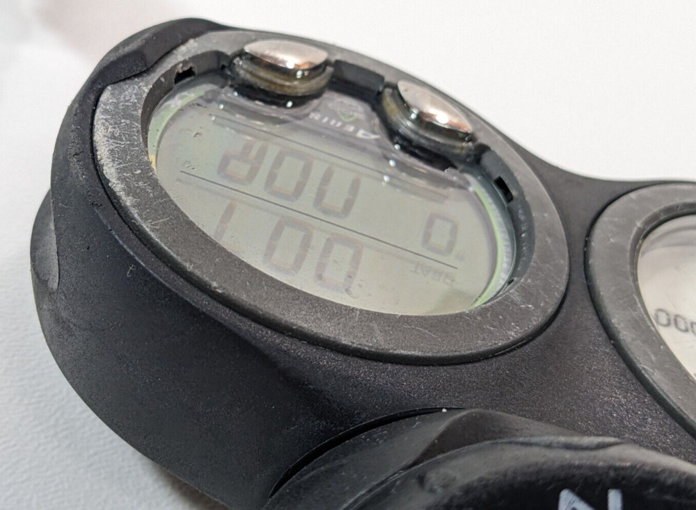 Aeris A300 XT Air Integrated Scuba Dive Computer Console Air & Nitrox ...