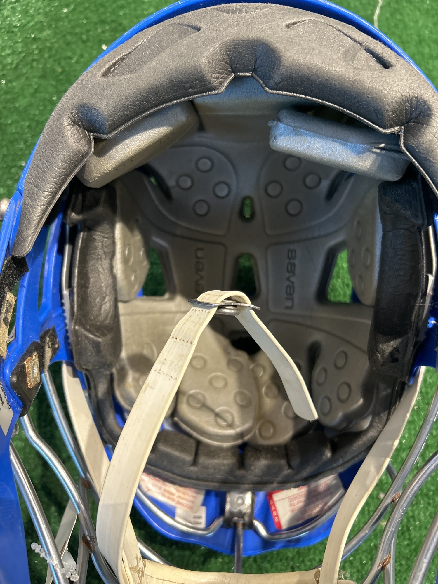 Used Position Cascade Pro-7 Helmet | SidelineSwap