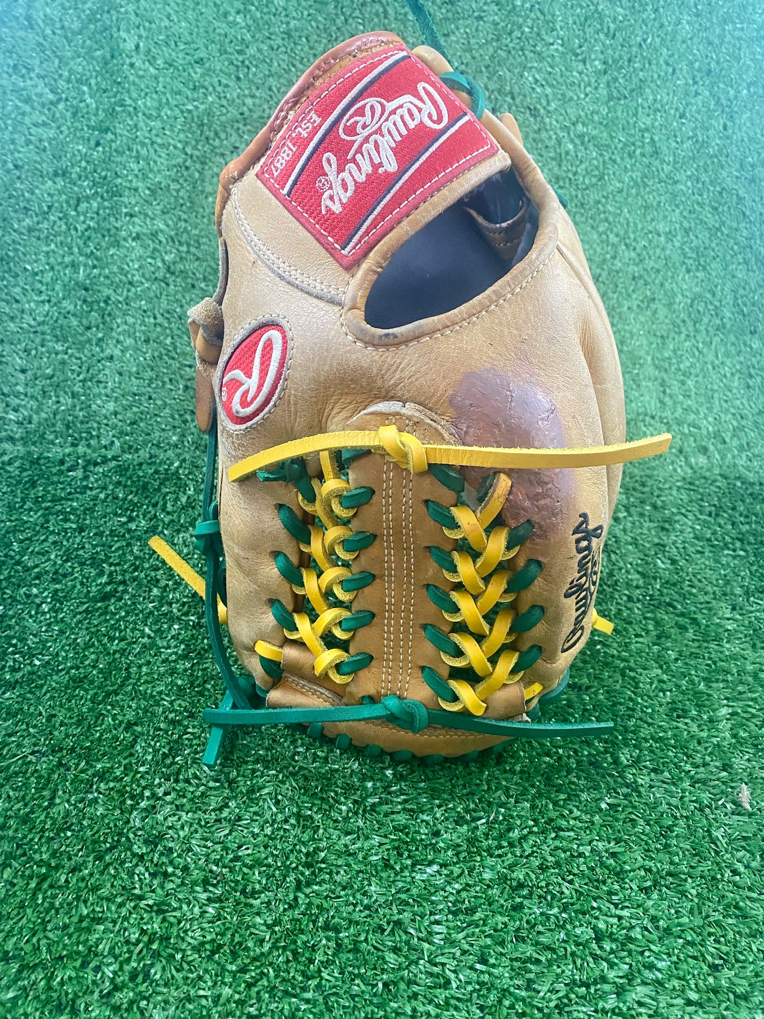 Rawlings HOH PRO200-4RT 11.5 inch Used | SidelineSwap