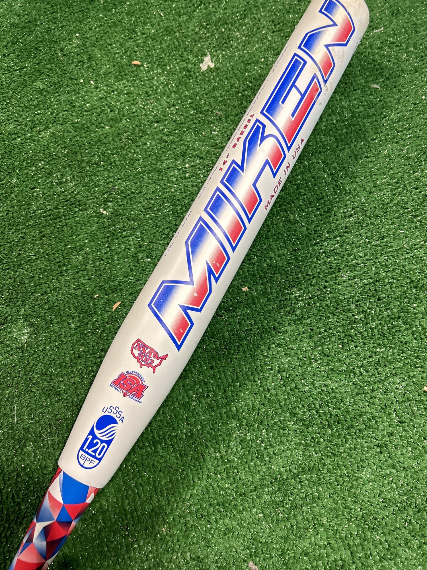 Used Miken DC 41 Supermax Composite Bat -6 28OZ 34" | SidelineSwap