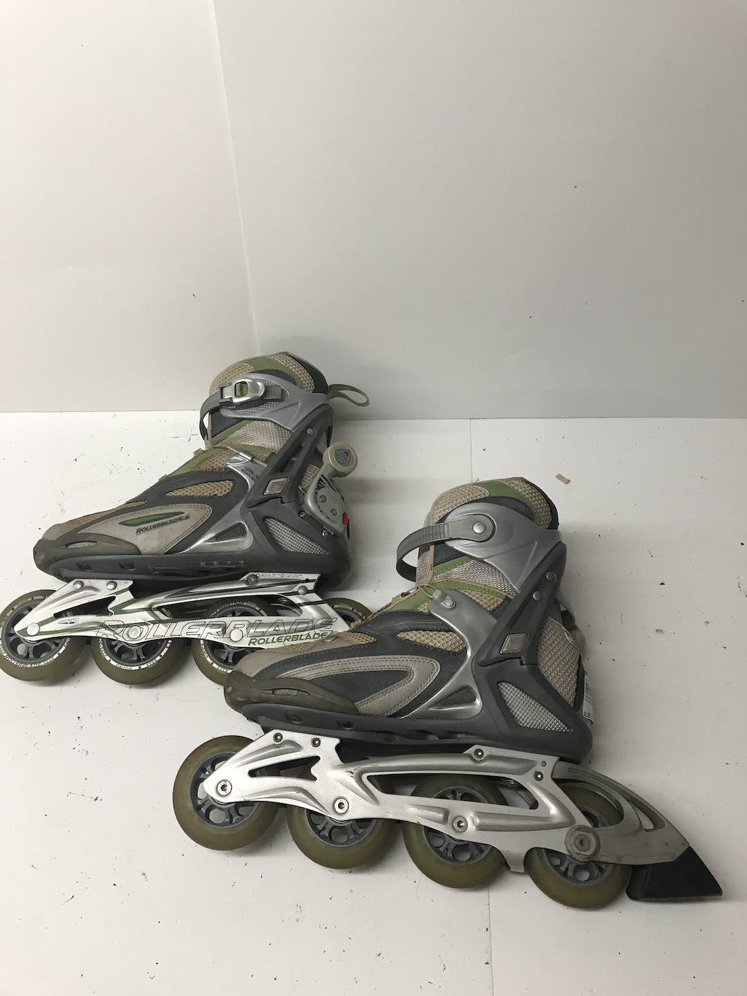 Used Rollerblade Senior 9 Inline Skates - Rec And Fitness | SidelineSwap