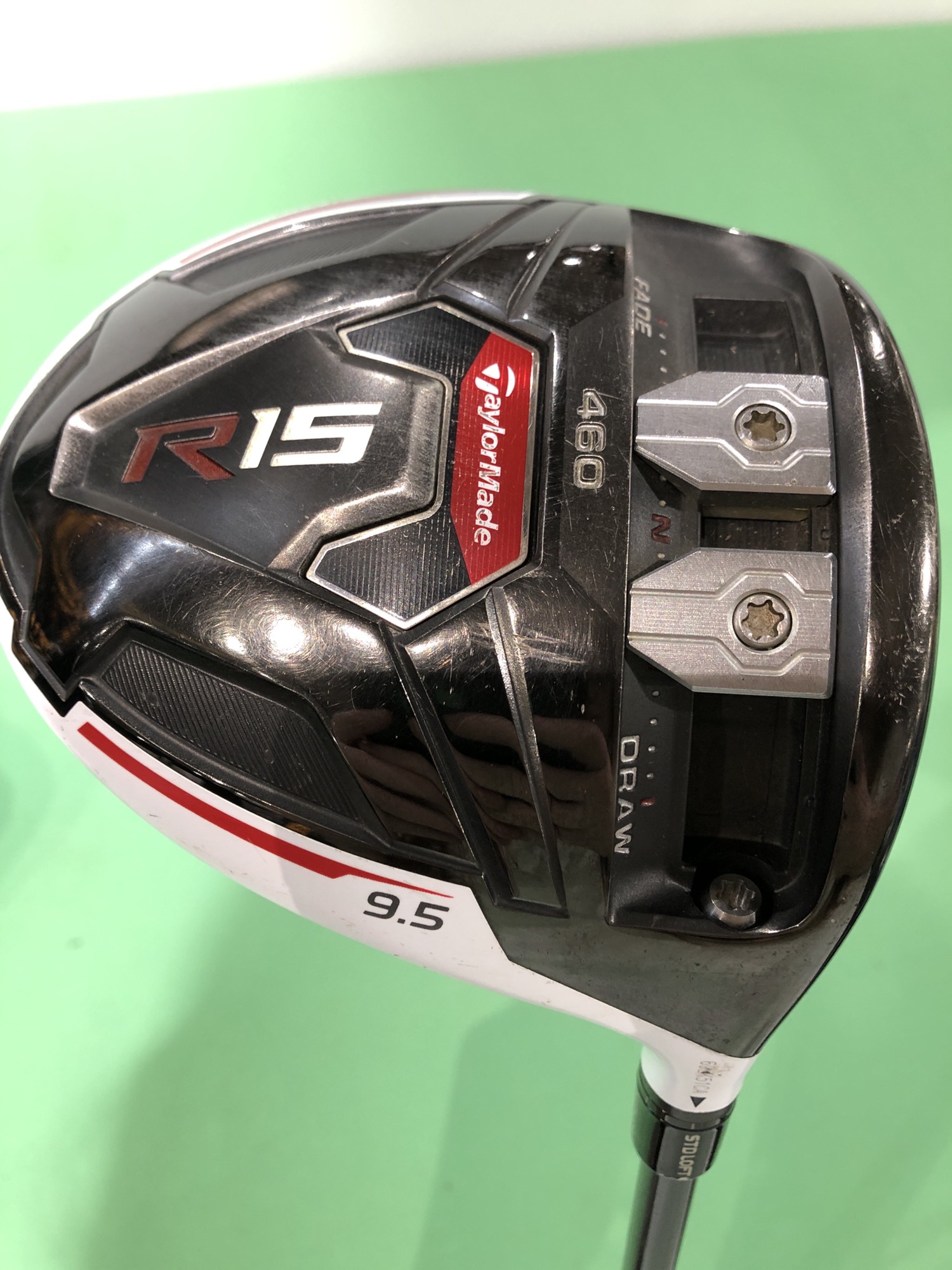 Used TaylorMade R15 Right-Handed Golf Driver (Loft: 9.5) | SidelineSwap