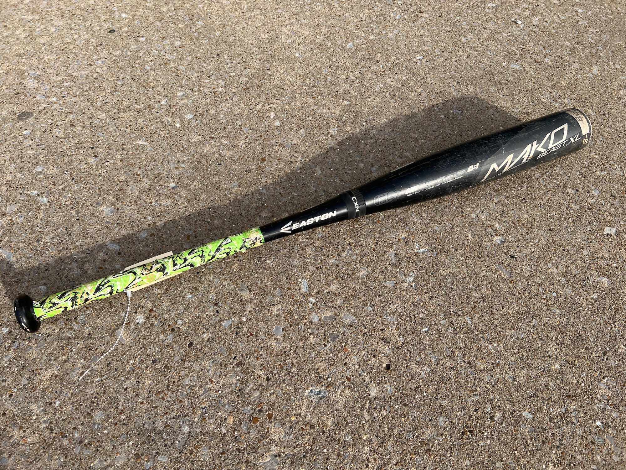 Easton Mako Beast XL USSSA Bat 31" -5 26 oz | SidelineSwap
