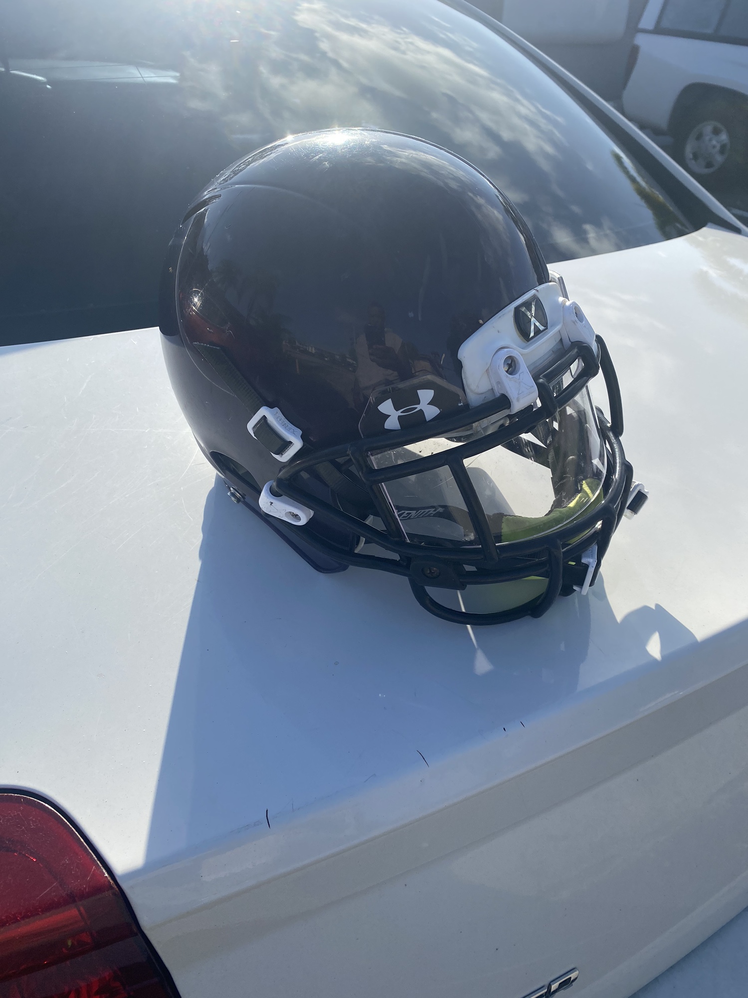 Used Medium Xenith Helmet | SidelineSwap