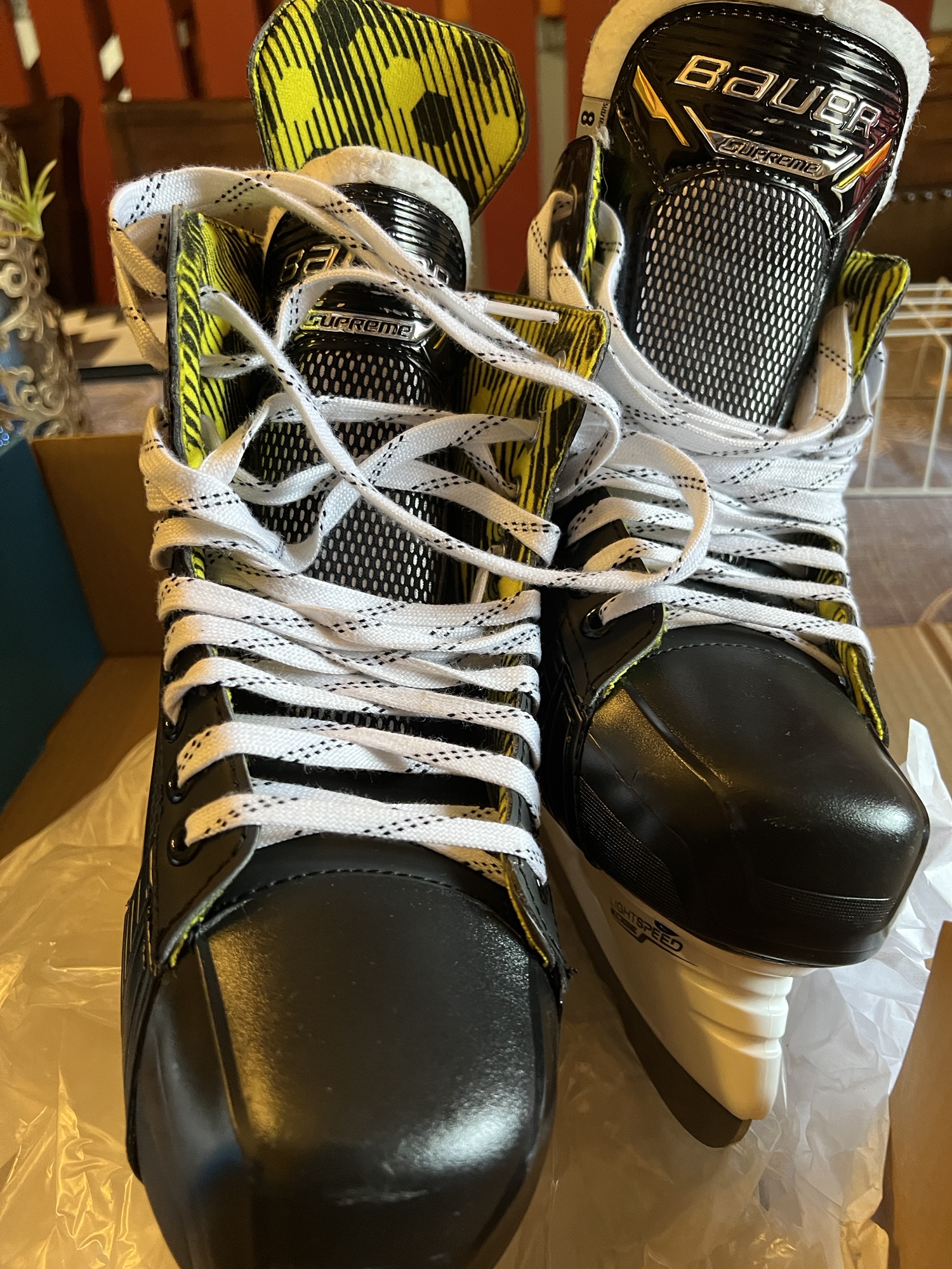 New Bauer Regular Width Size 8 Supreme M3 skate Hockey Skates ...