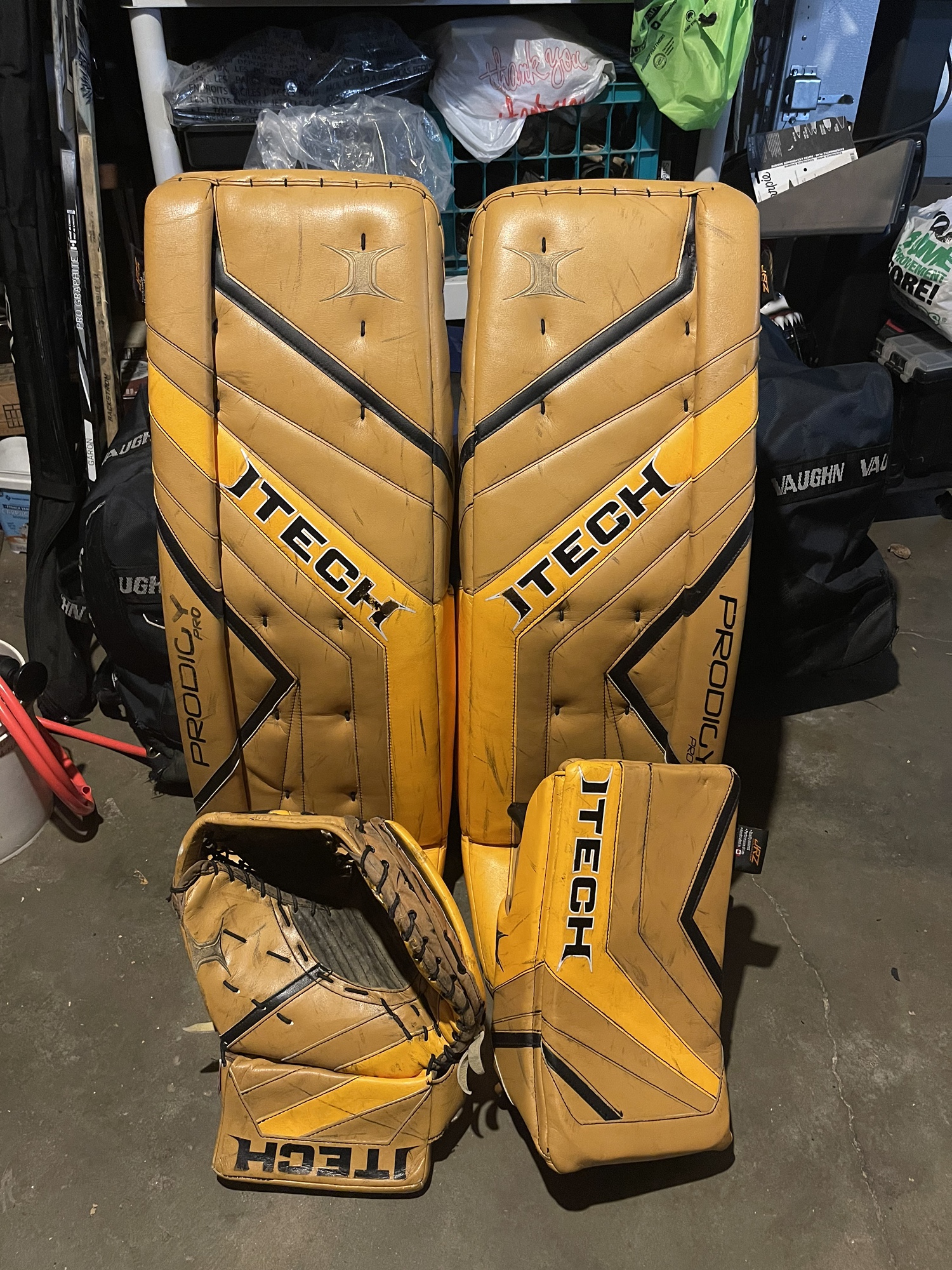Itech Prodigy Pro Hannu Toivonen Pads | SidelineSwap