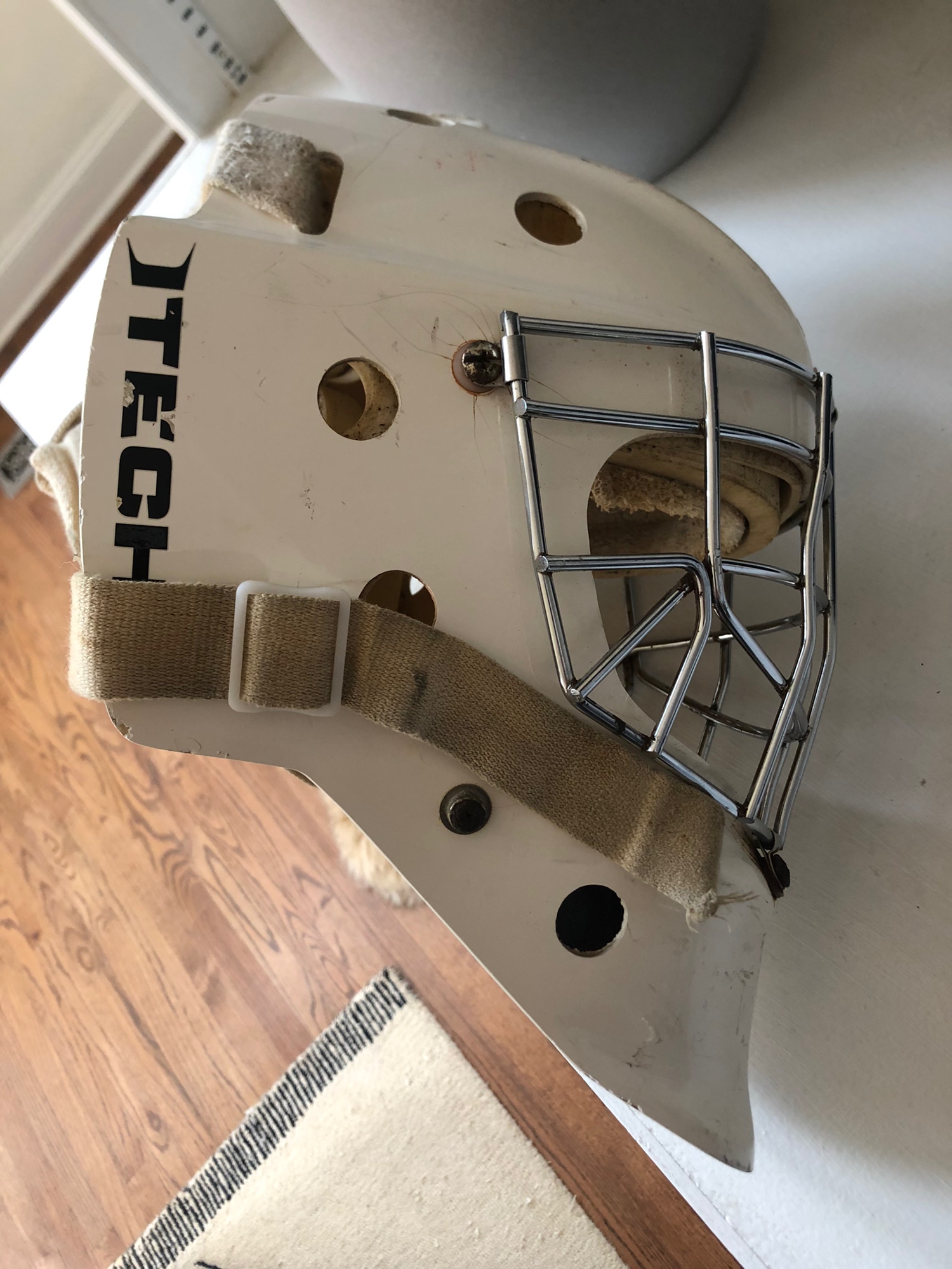 Itech Profile PRO 960 Hockey Goalie Mask | SidelineSwap