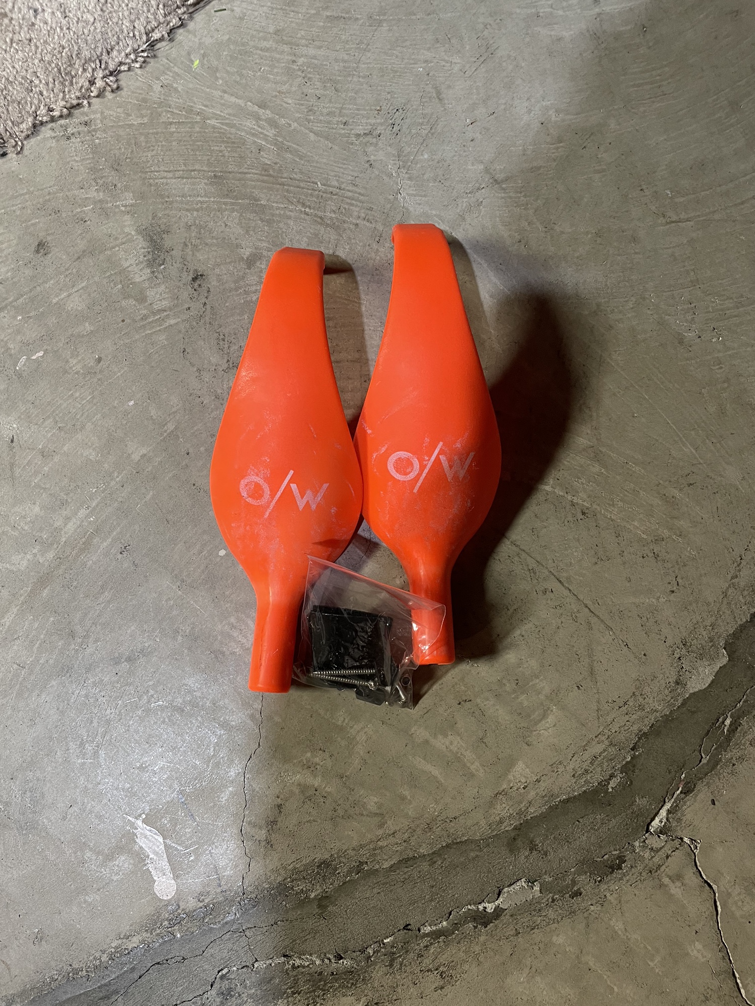 OneWay Universal Pole Guards | SidelineSwap