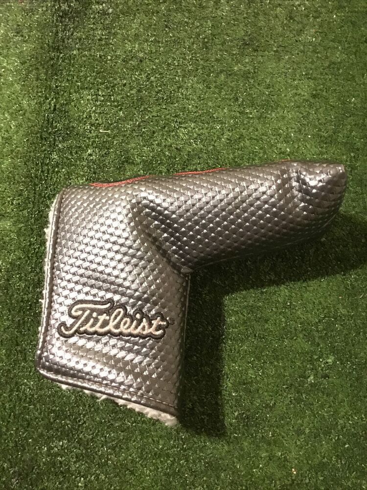 Titleist Scotty Cameron Putter Head Cover | SidelineSwap
