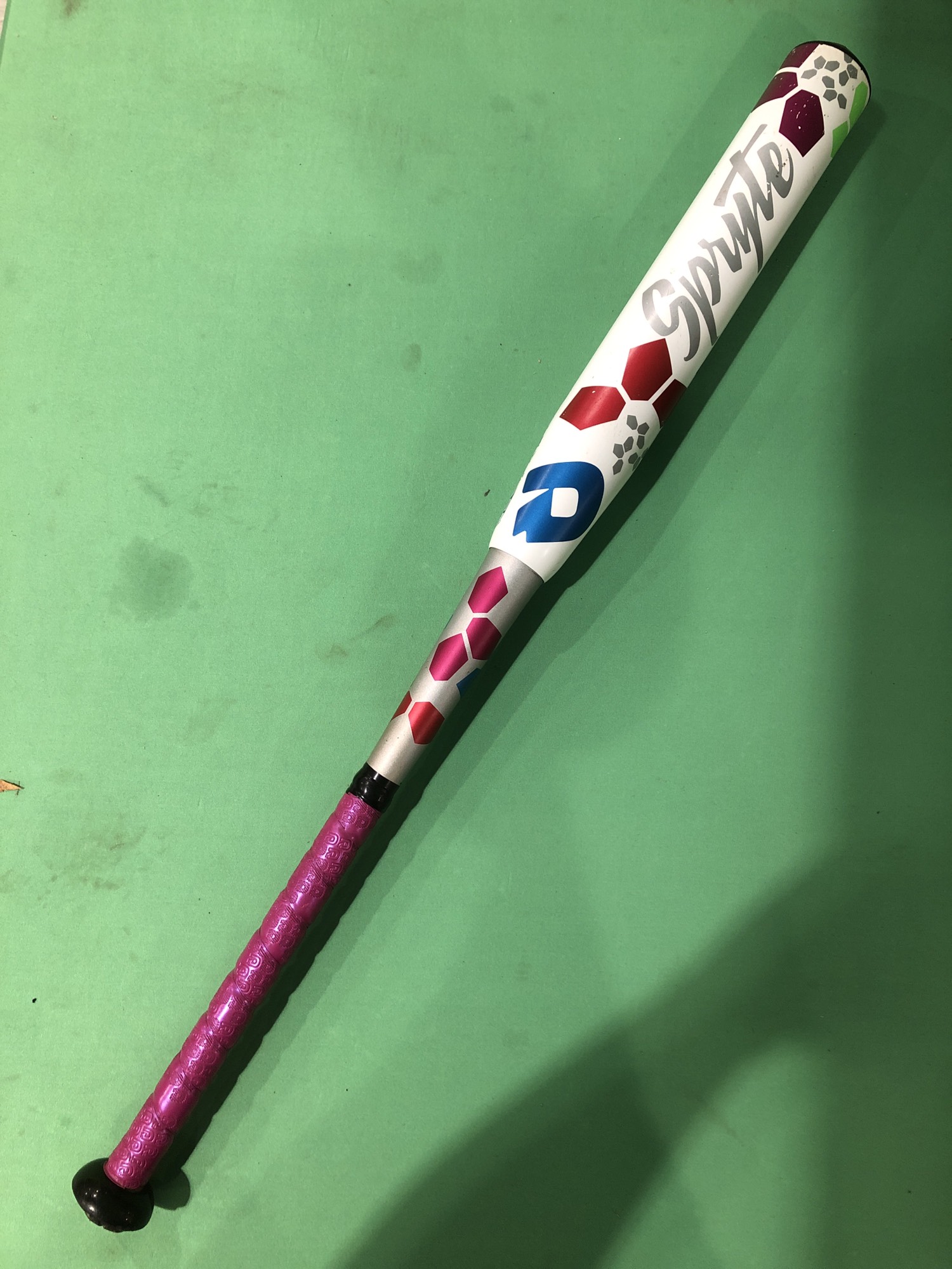 Used 2020 DeMarini Spryte Composite Bat -12 18OZ 30" | SidelineSwap