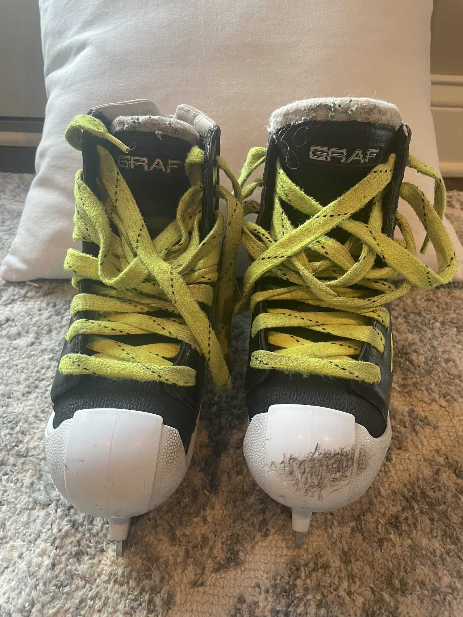 Re-listed Graf Wide Width Size 4 Supra G4500Skates 2 | SidelineSwap