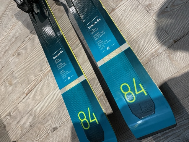 Unisex 2021 Volkl Deacon 84 Skis w/Marker Low Ride XL Bindings Max Din ...