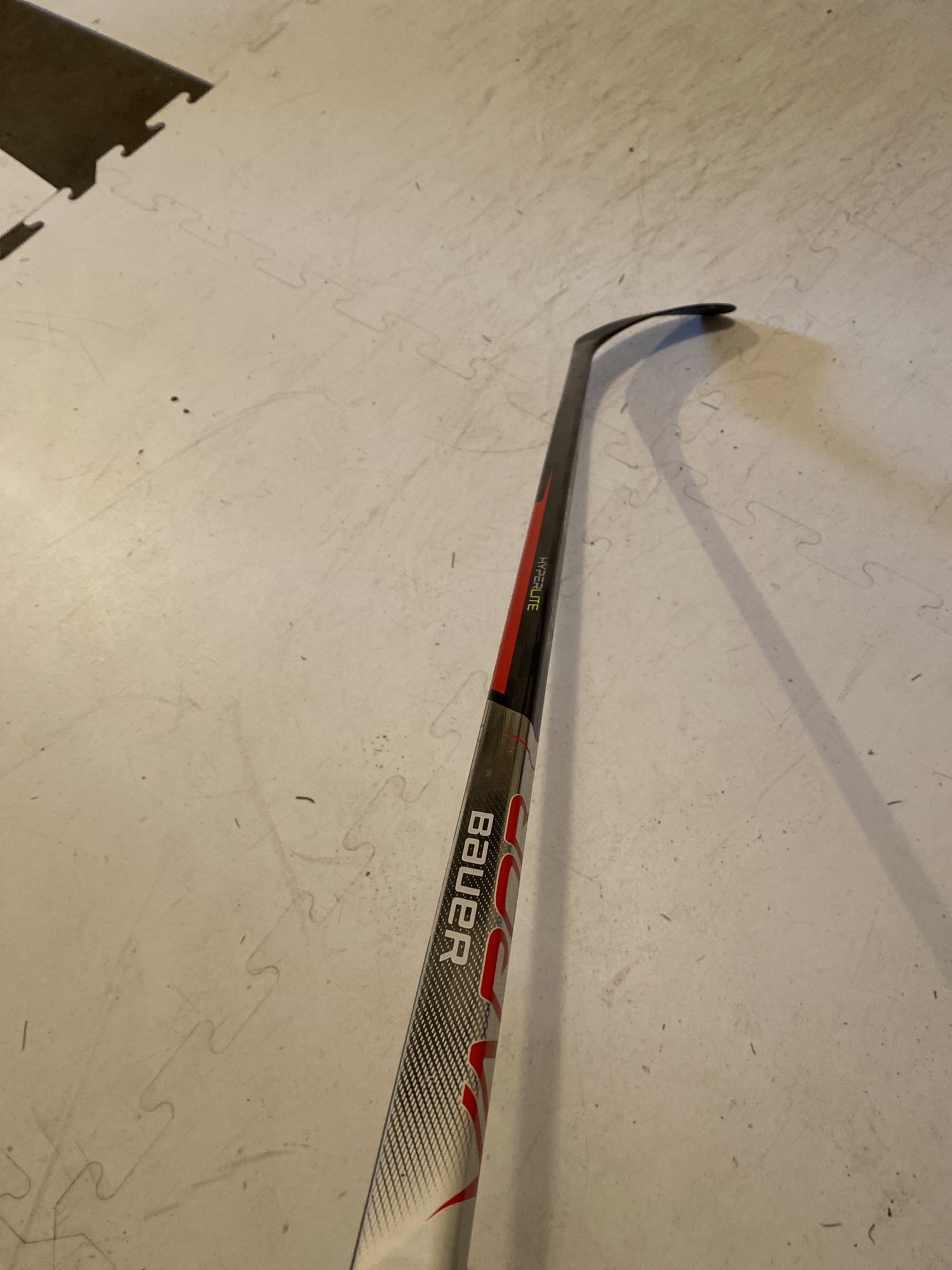Left handed Bauer Vapor Hyperlite intermediate 55 flex p92 curve ...