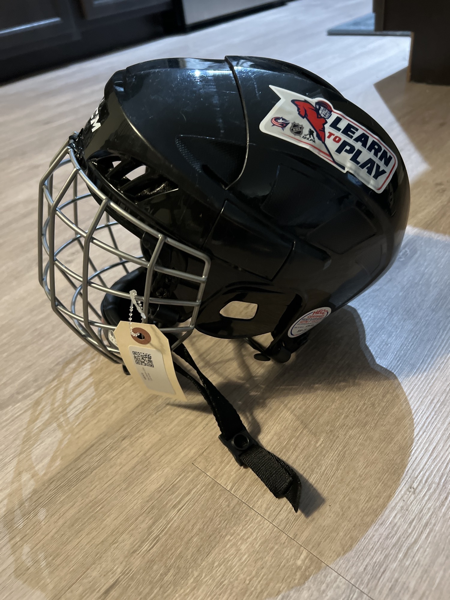 Used Medium CCM FL40 Helmet | SidelineSwap