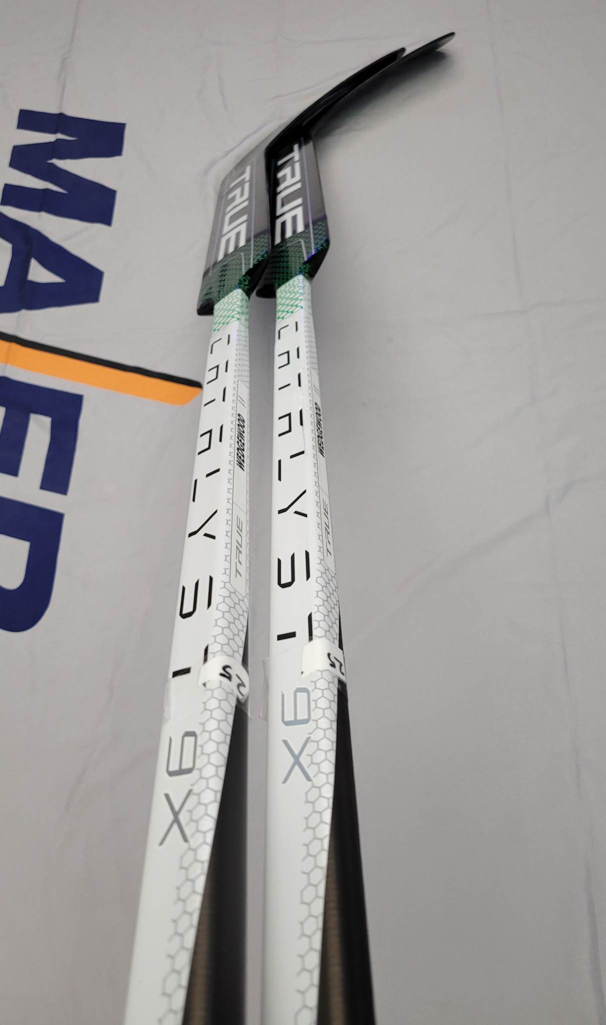 2-Pack True Catalyst 9X Pro Stock Goal Sticks WEDGEWOOD 25" Mid-Heel ...