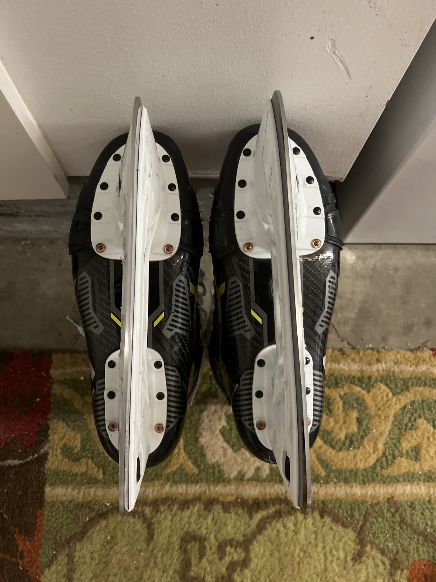 Used CCM Size 9.5 Tacks ASV Pro Hockey Skates | SidelineSwap