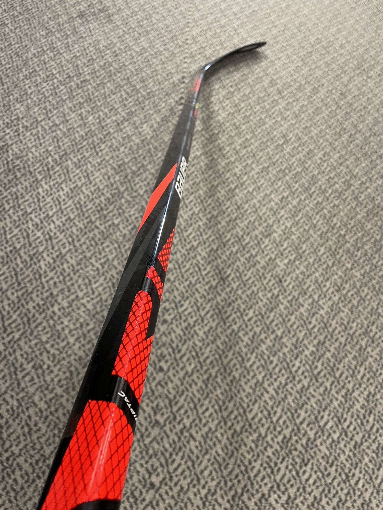 Bauer Vapor FlyLite P88 Curve 55 flex left hand stick | SidelineSwap