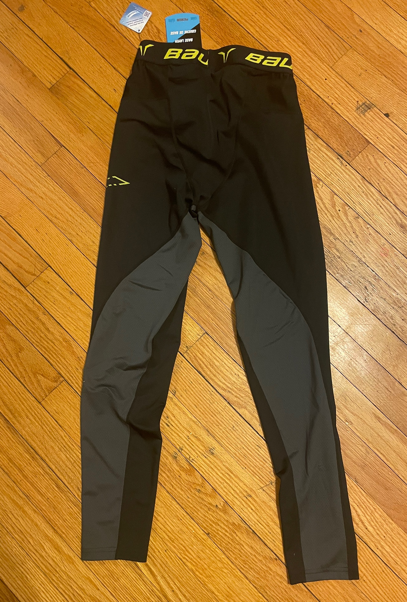Black New Medium Men's Bauer Compression Pants | SidelineSwap