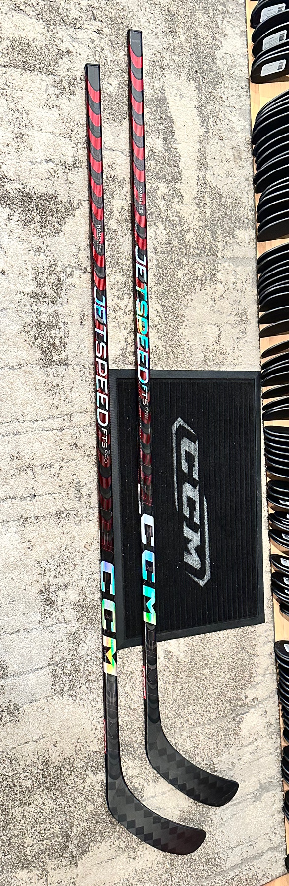 New! 2 Pack! 2x 70 Flex Right Hand P29 JetSpeed FT5 Pro Hockey Sticks ...