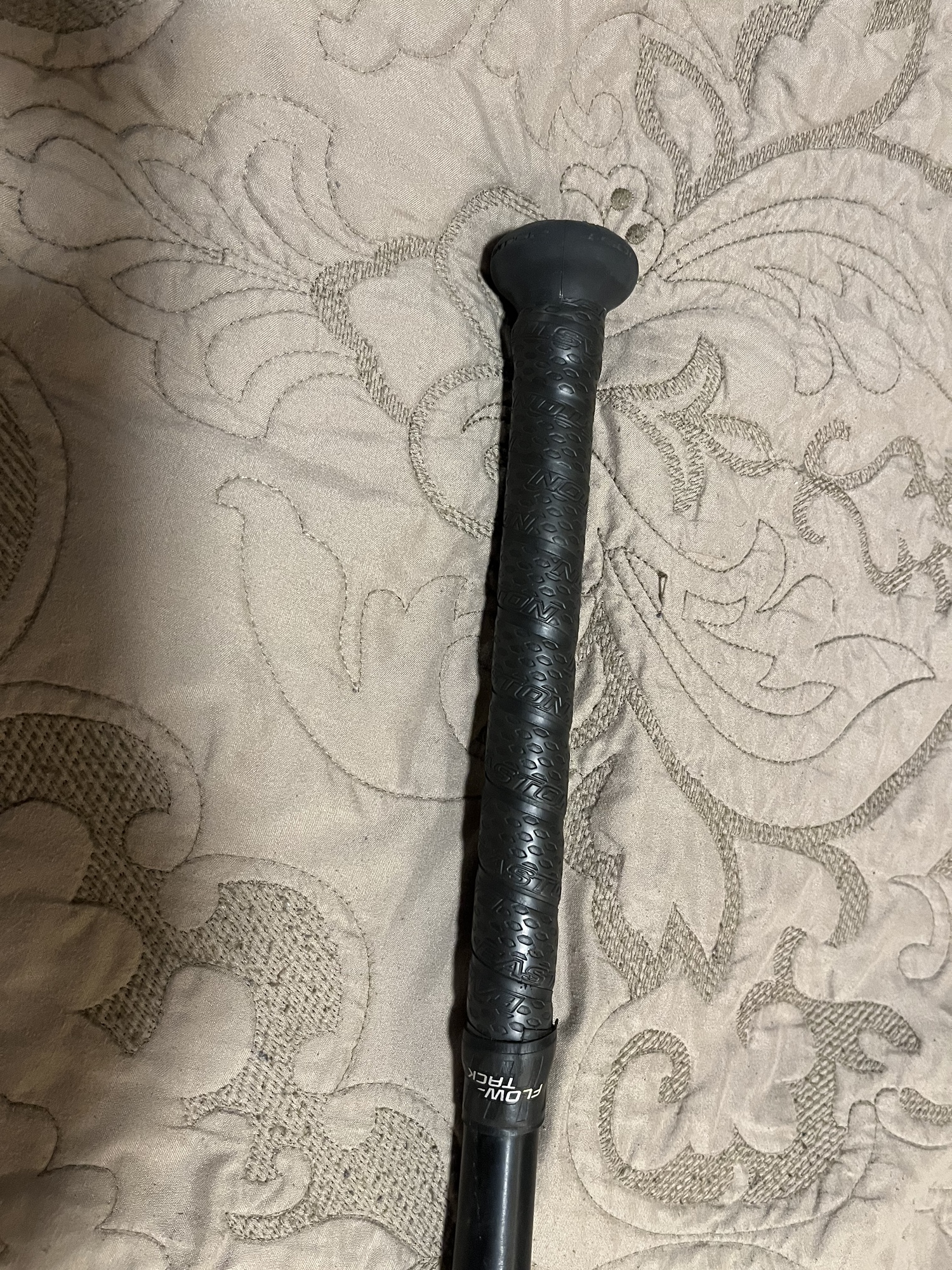 Used USSSA Certified Easton (-10) 20 oz 30" Black Magic Bat | SidelineSwap